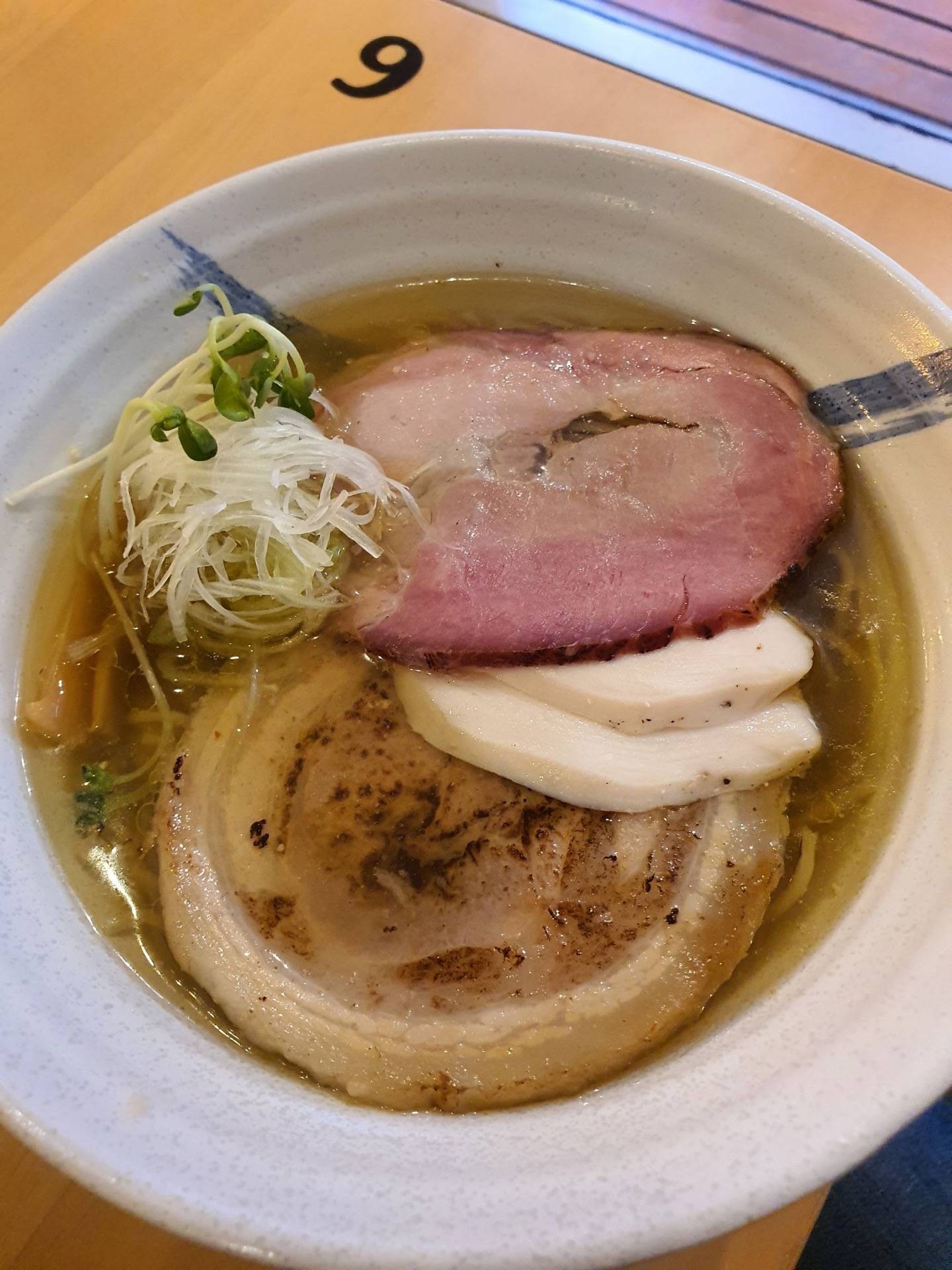 รีวิว Shindō Ramen 新道らぁ麺 ศาลายา - ร้านราเมงเจ้าของคนไทยที่อร่อยเหมือน ...