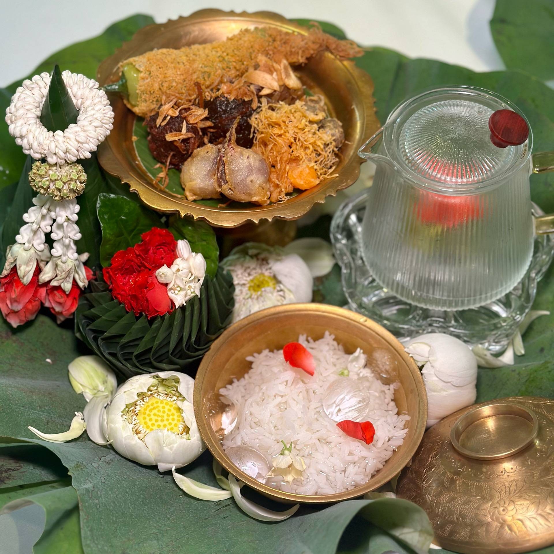 รูป Royal Osha ร่วมฤดี