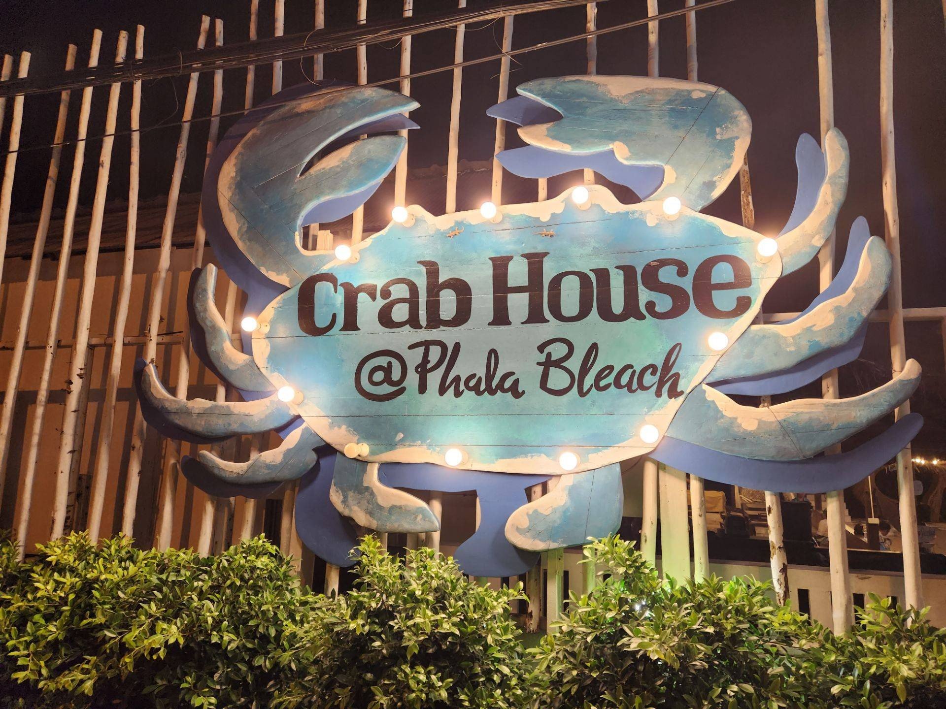 รูป Crab House Seafood & Cafe Beachfront