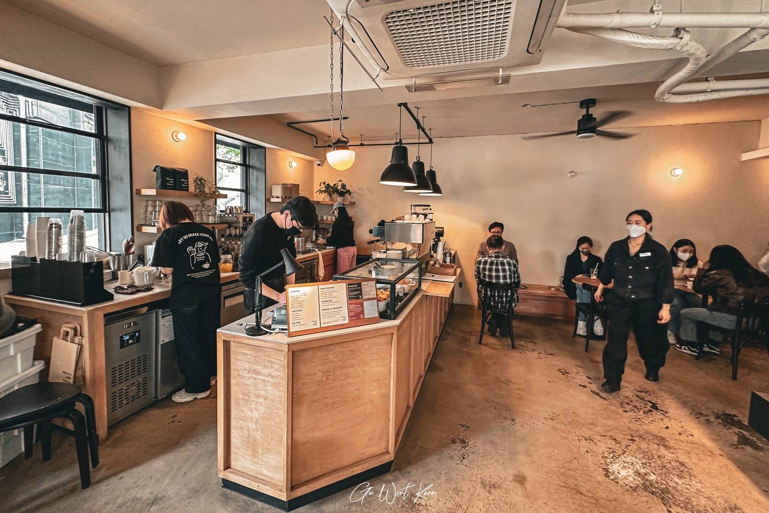 ร้าน Milestone coffee roasters Hannam | รีวิวร้านอาหาร - Wongnai