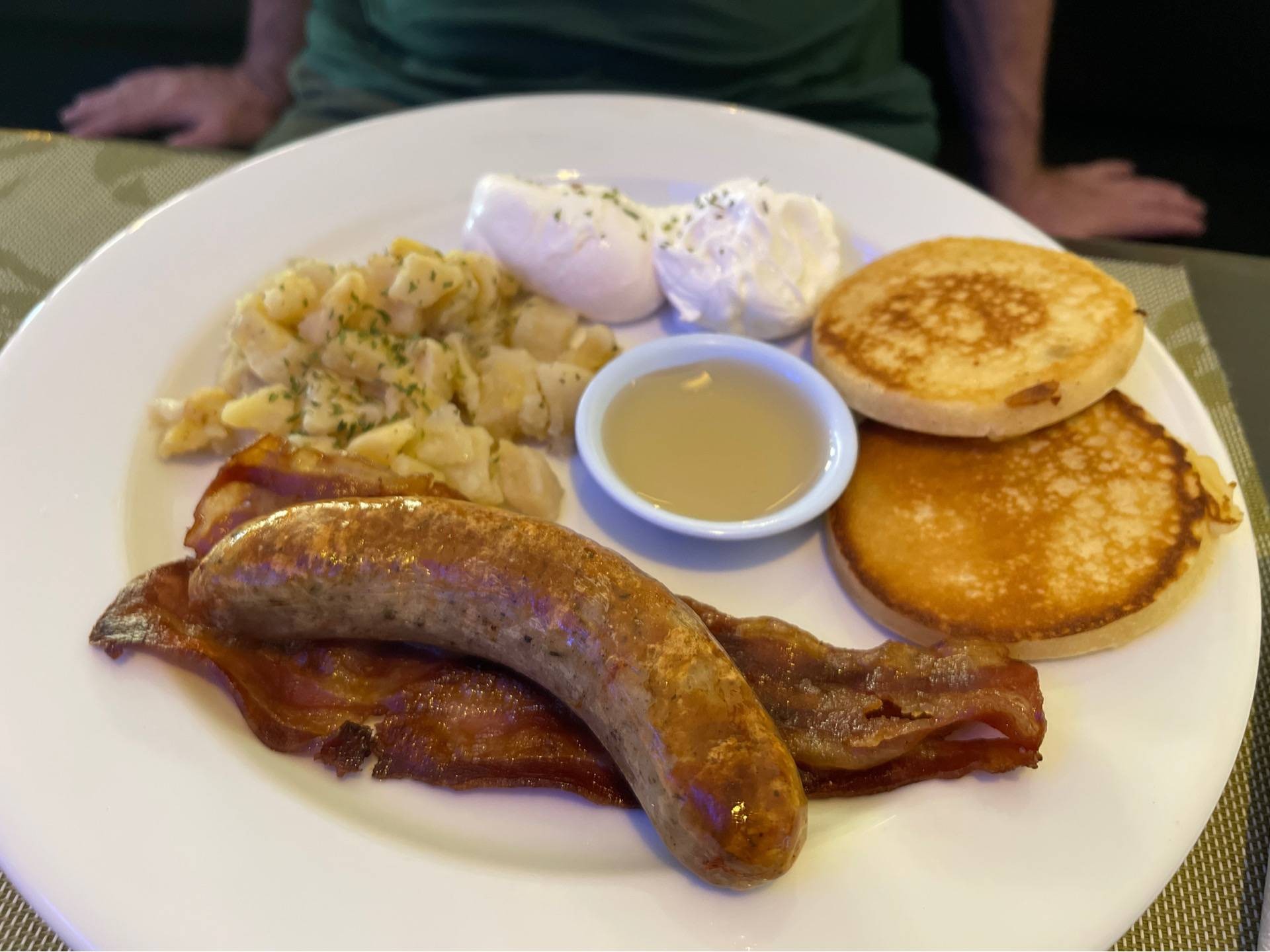 รีวิว Outback Sport Bar and Restaurant - Good Value Breakfast