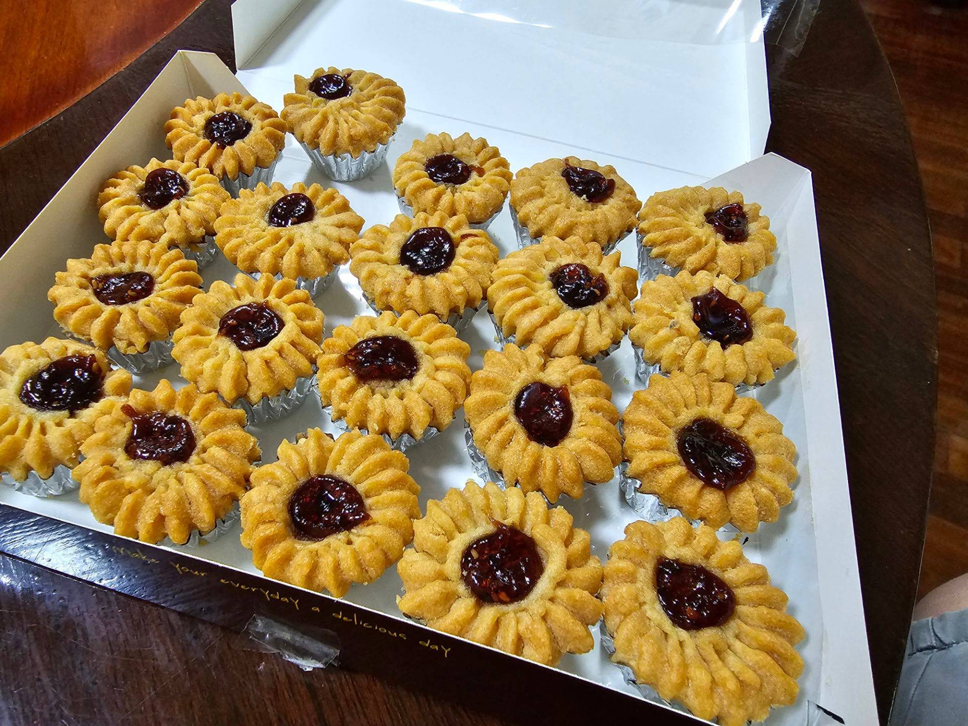 Sweet Tart ร้าน Neil's Bake Shoppe ร่วมฤดี