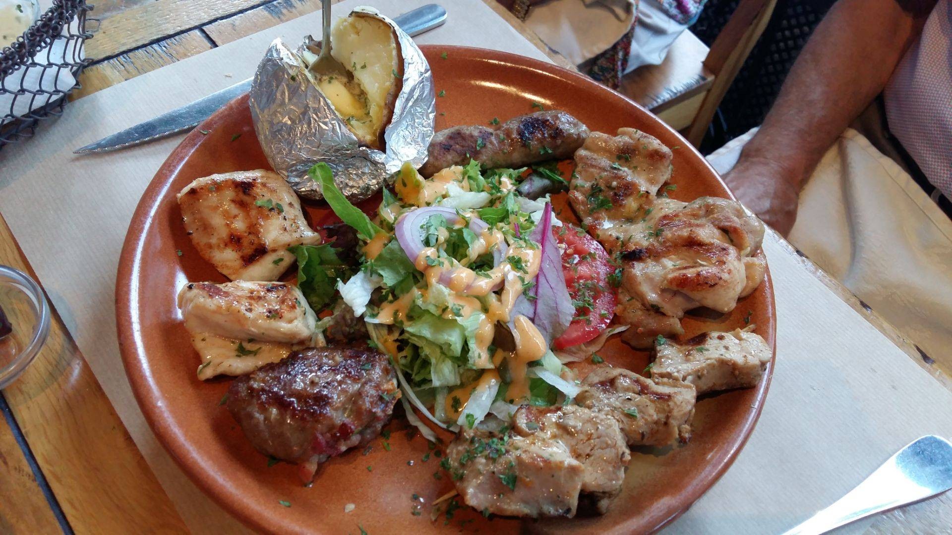 รีวิว Nostalgia - ร้านอาหารกรีกดีๆในตัวเมือง Hasselt ค่ะ