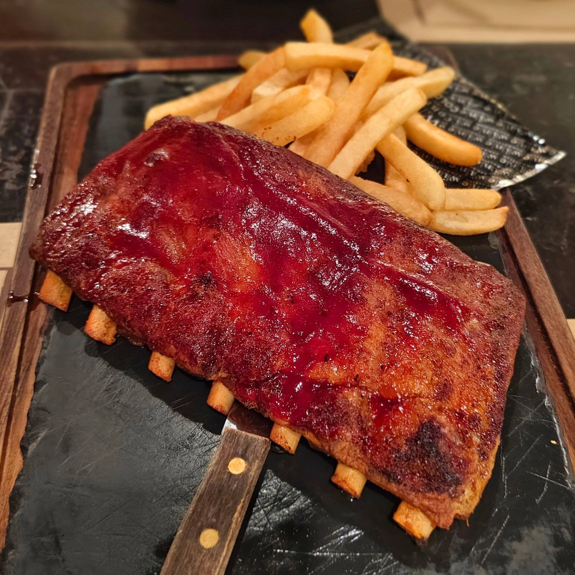 รีวิว Wine Connection Silom Complex - อาหารอร่อย พนักงานยิ้มน้อยไปหน่อย ...