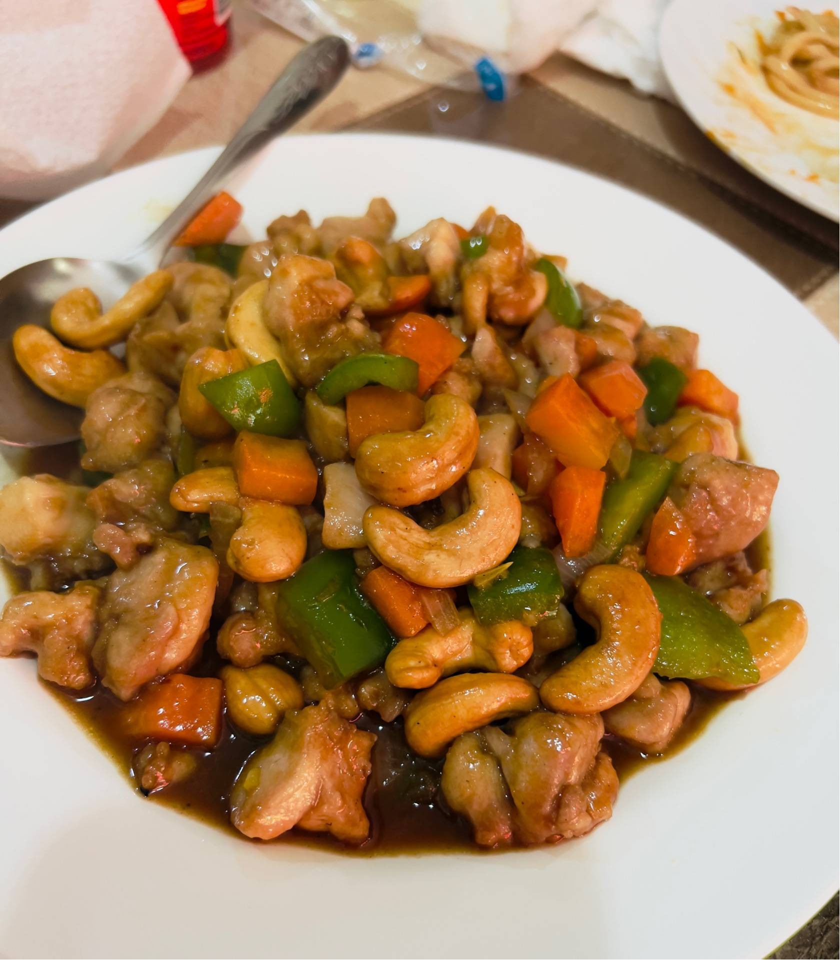 ไก่ผัดเม็ดมะม่วง ร้าน ซีหลี่เซียน Qi Li Xiang