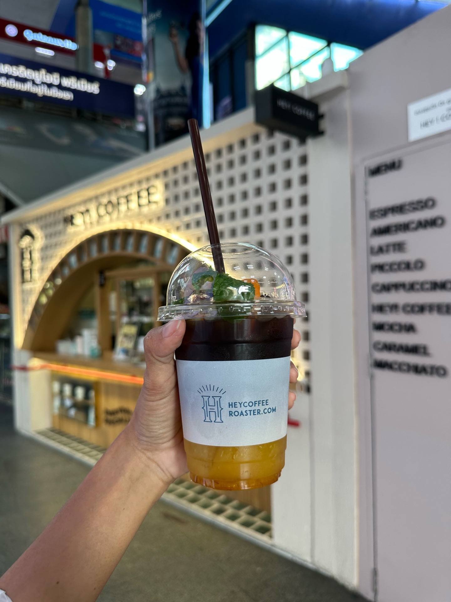 ร้าน Hey! Coffee MRT Sukhumvit | รีวิวร้านอาหาร