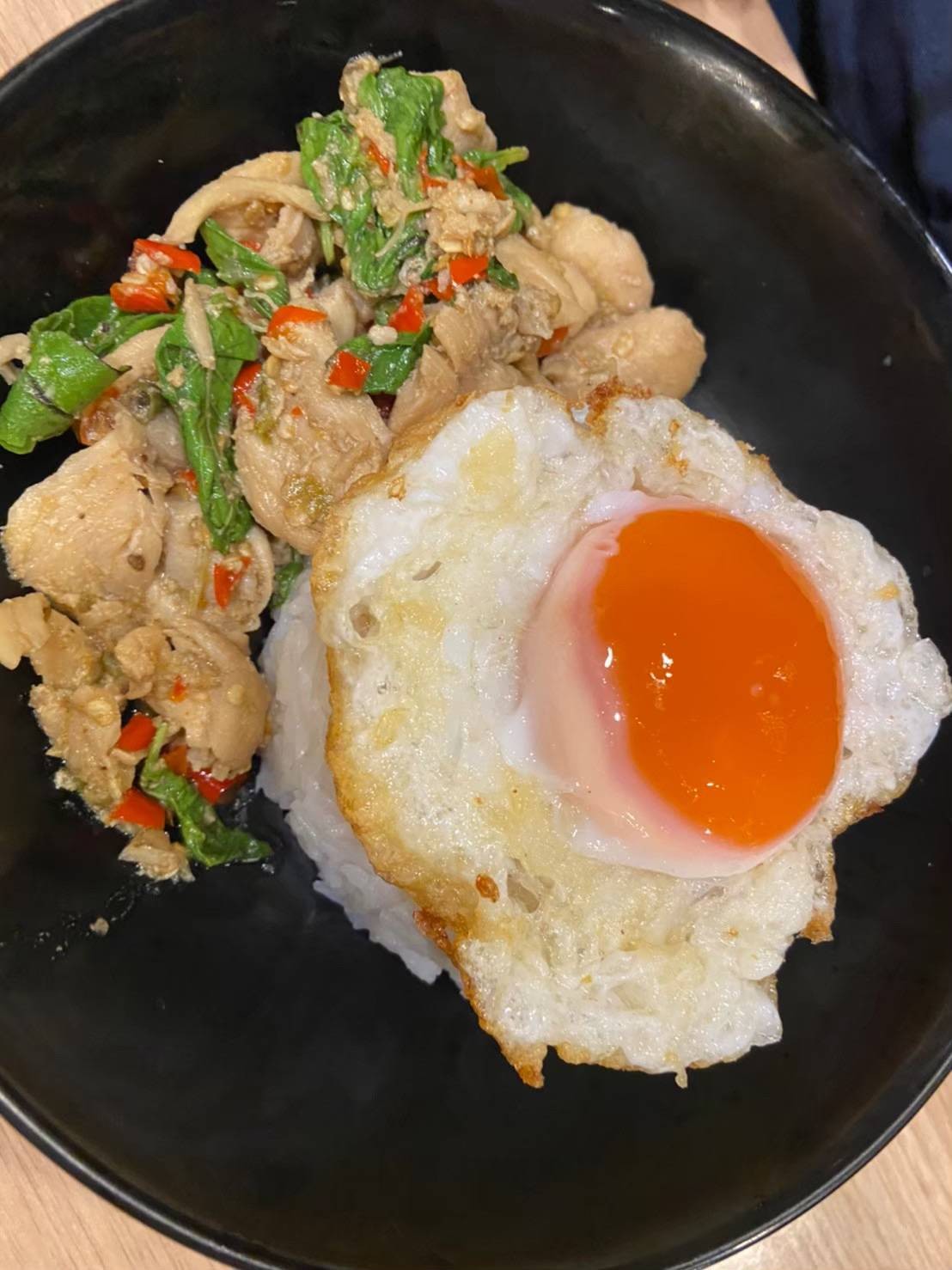 รีวิว Moomgapao G Tower - มุมกะเพรา ตึก G พระราม 9