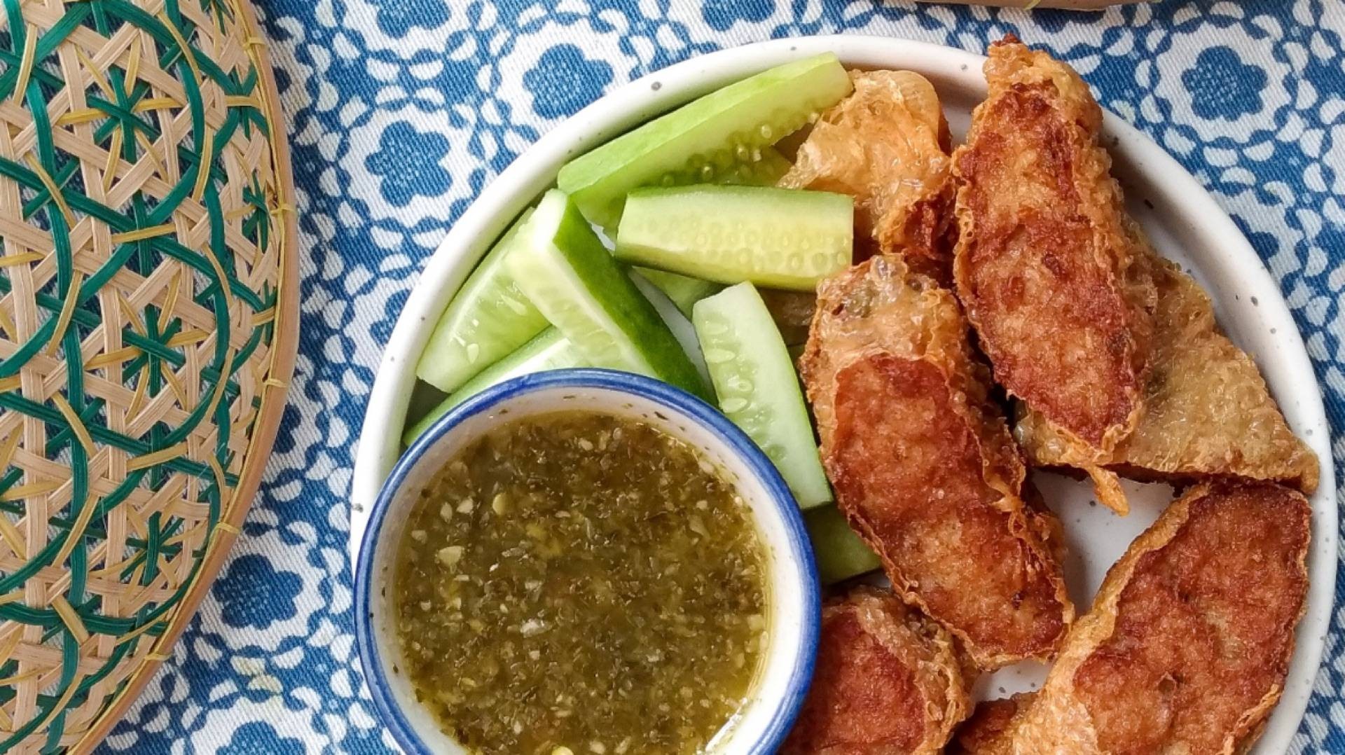 แฉล้ม Cha Lam Home Kitchen & Coffee - สั่งอาหารเดลิเวอรี | Wongnai x ...