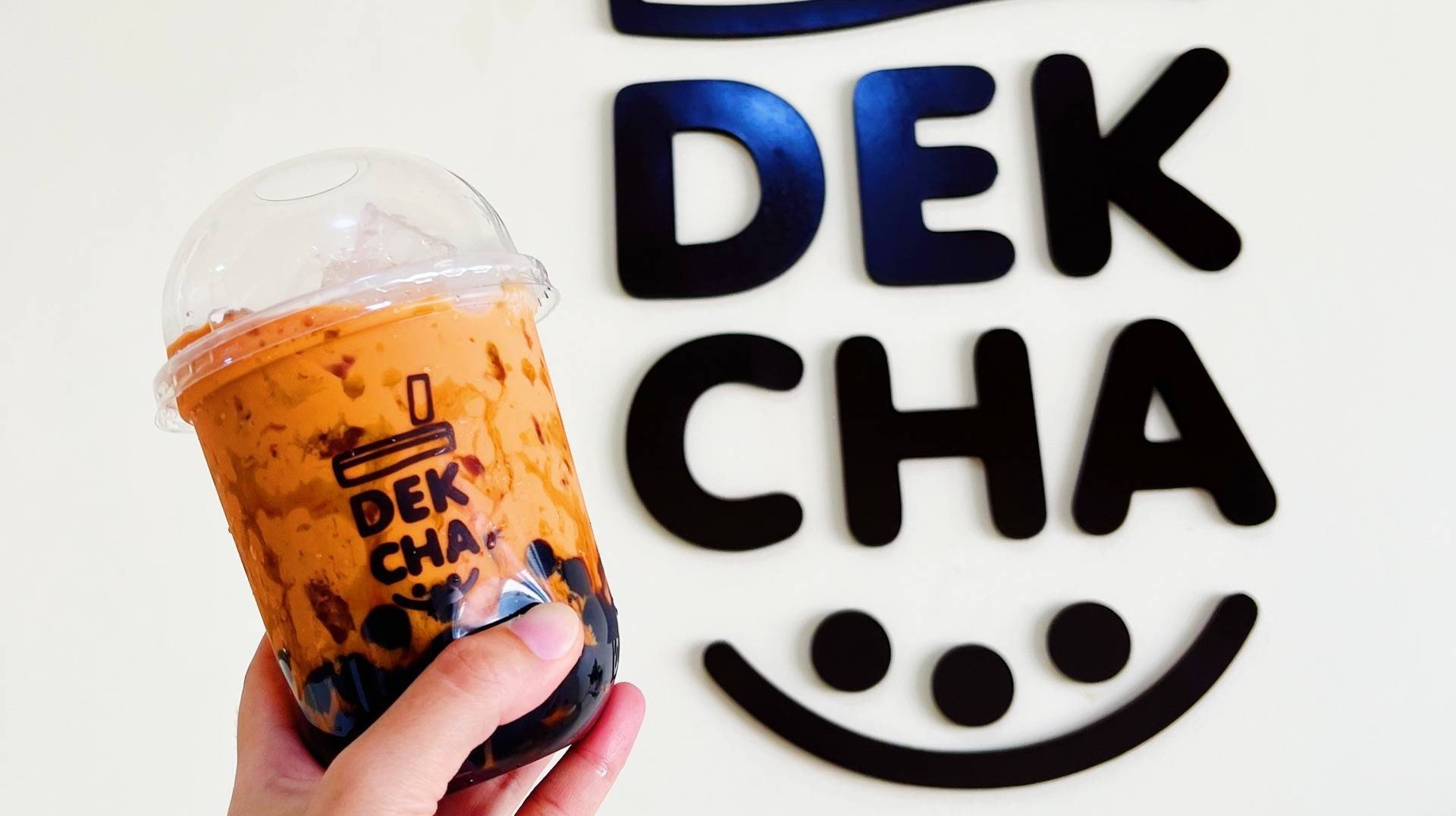 Dek-cha เด็กชา สาขาชากใหญ่ - สั่งอาหารเดลิเวอรี | Wongnai x LINE MAN