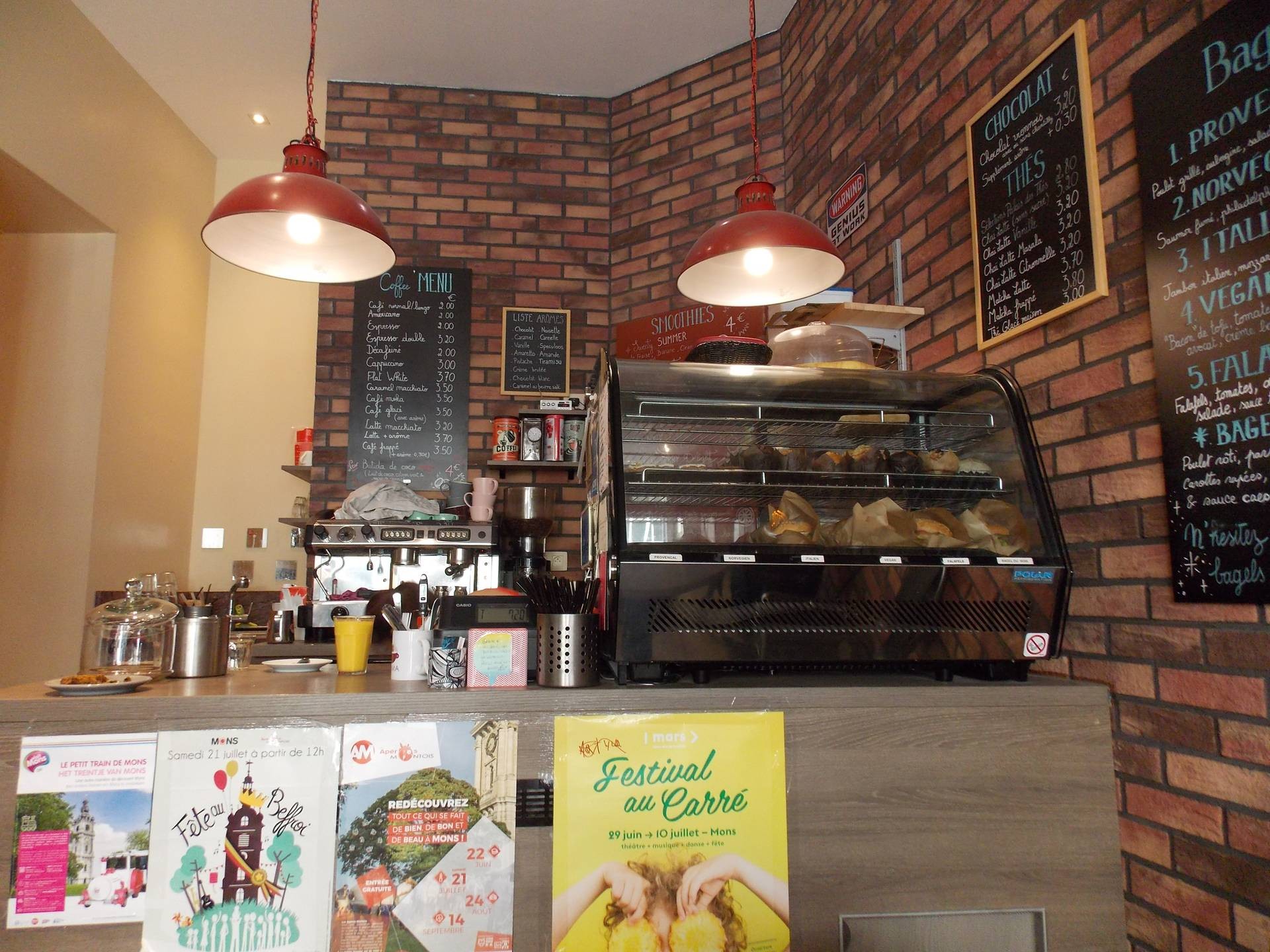 ร้าน Moma Coffee | รีวิวร้านอาหาร - Wongnai