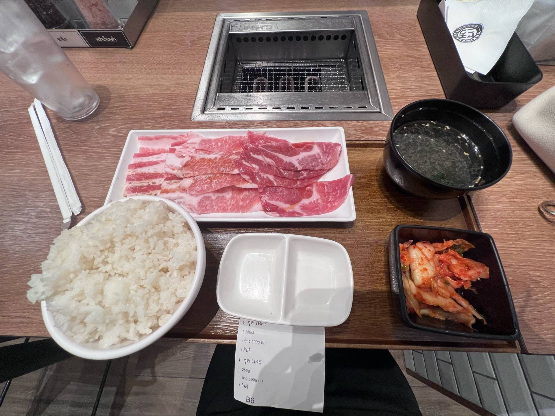 ชุดหมู TRIO BUTA ร้าน Yakiniku like - Wongnai