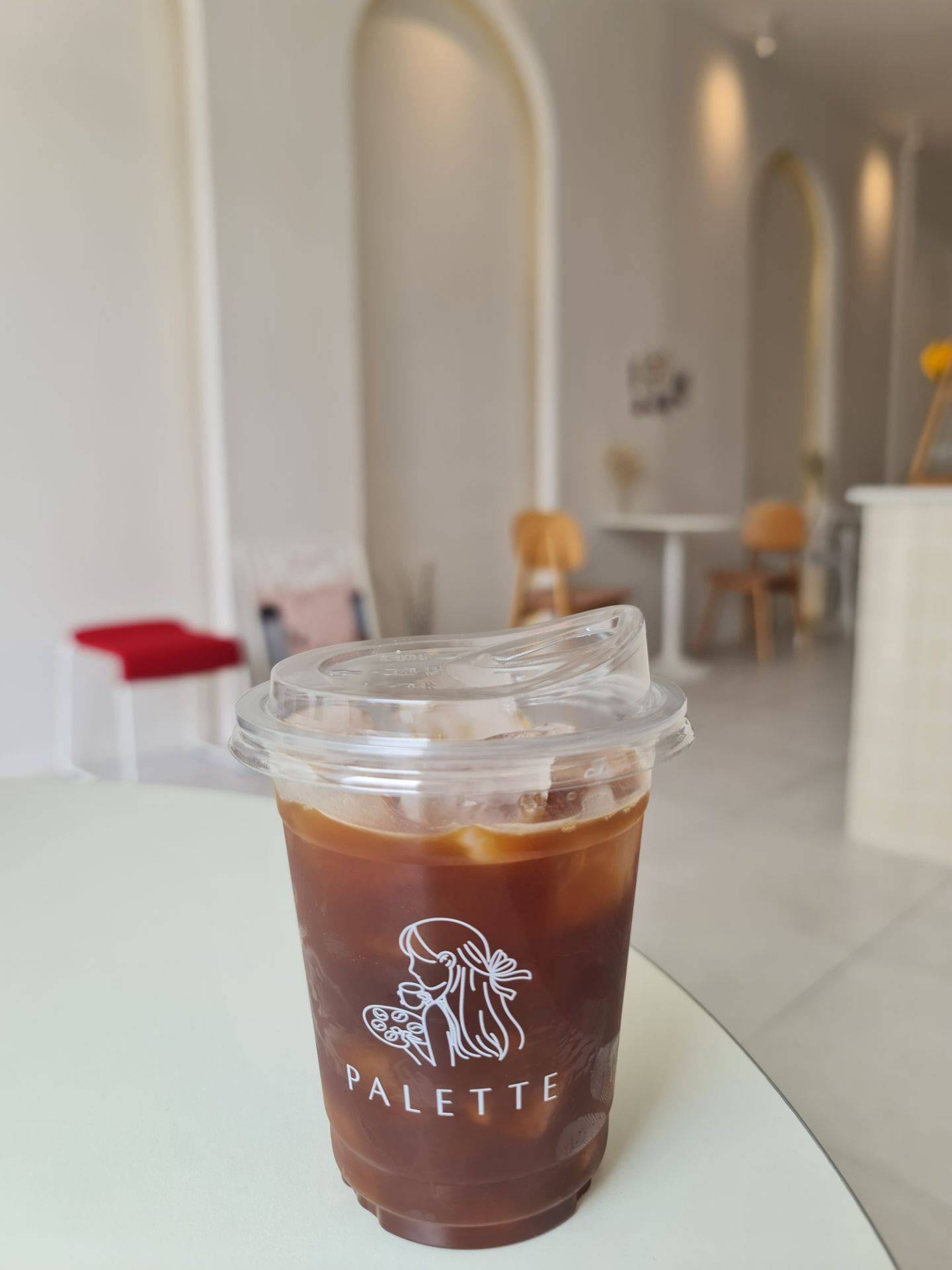 รีวิว Palette Cafe' - คาเฟ่สไตล์ มินิมอล