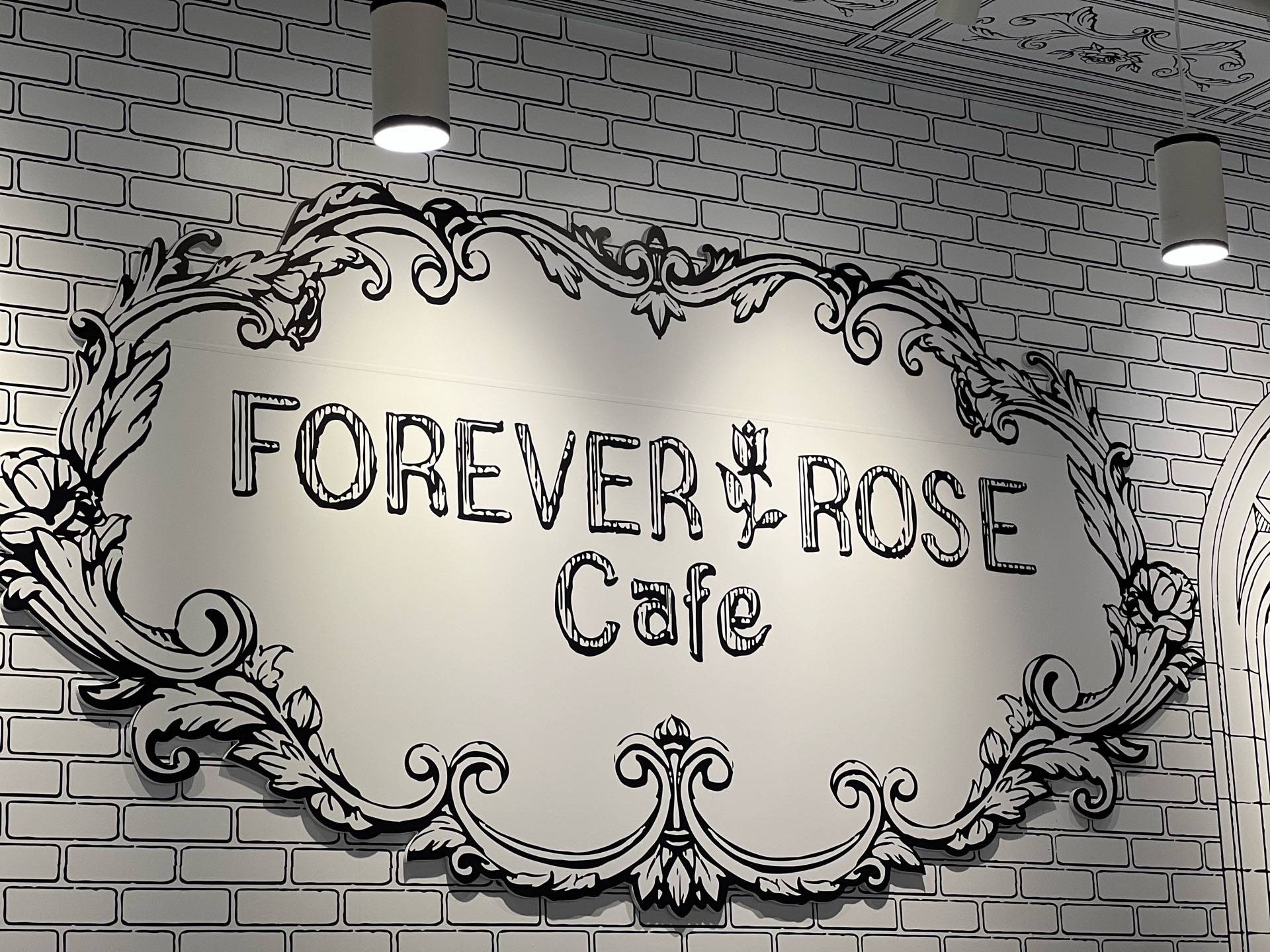 รีวิว Forever Rose Cafe Abu Dhabi - 2D cafe, forever 🌹