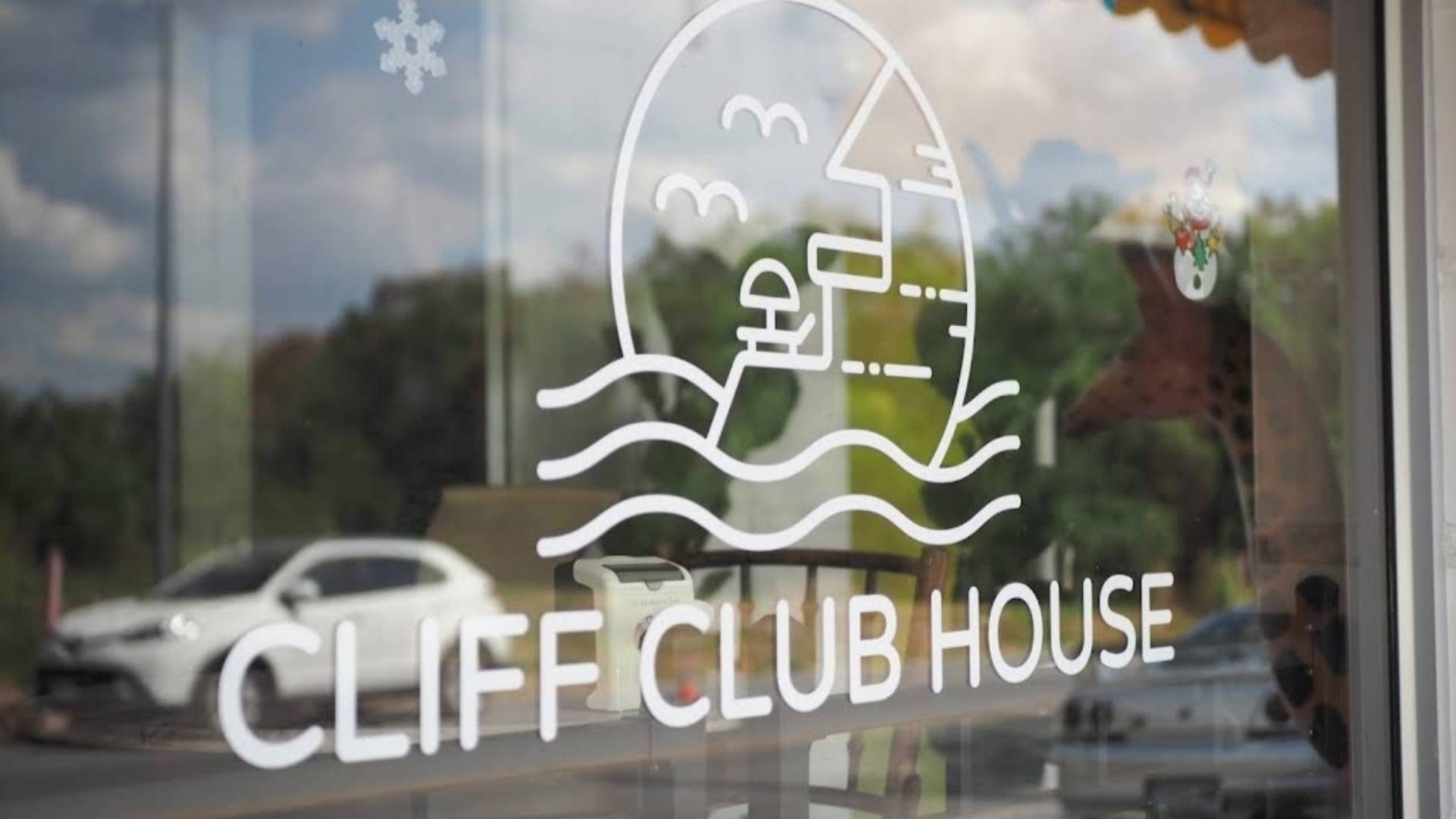 ร้าน CLIFF CLUB HOUSE คลิฟ คลับ เฮาส์ | รีวิวร้านอาหาร