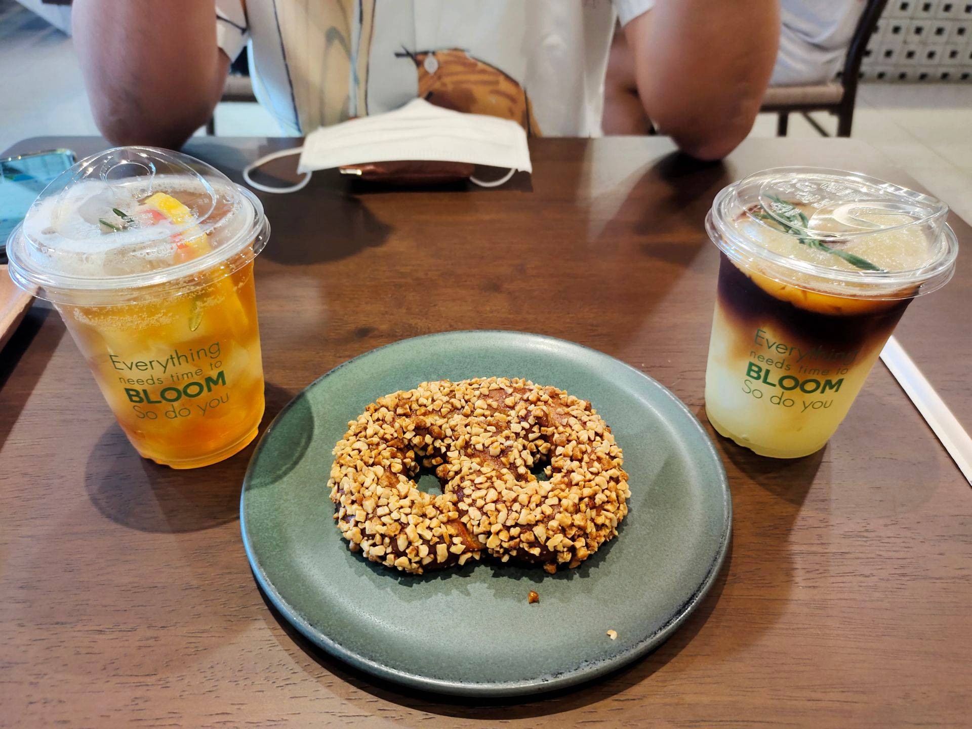 รีวิว BLOOM BKK พระราม 9 - คาเฟ่น่าร้ากกกก พระราม9