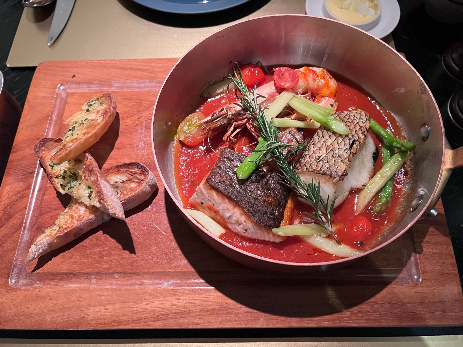 ร้าน Angelina Sofitel Legend Metropole Hanoi | รีวิวร้านอาหาร - Wongnai
