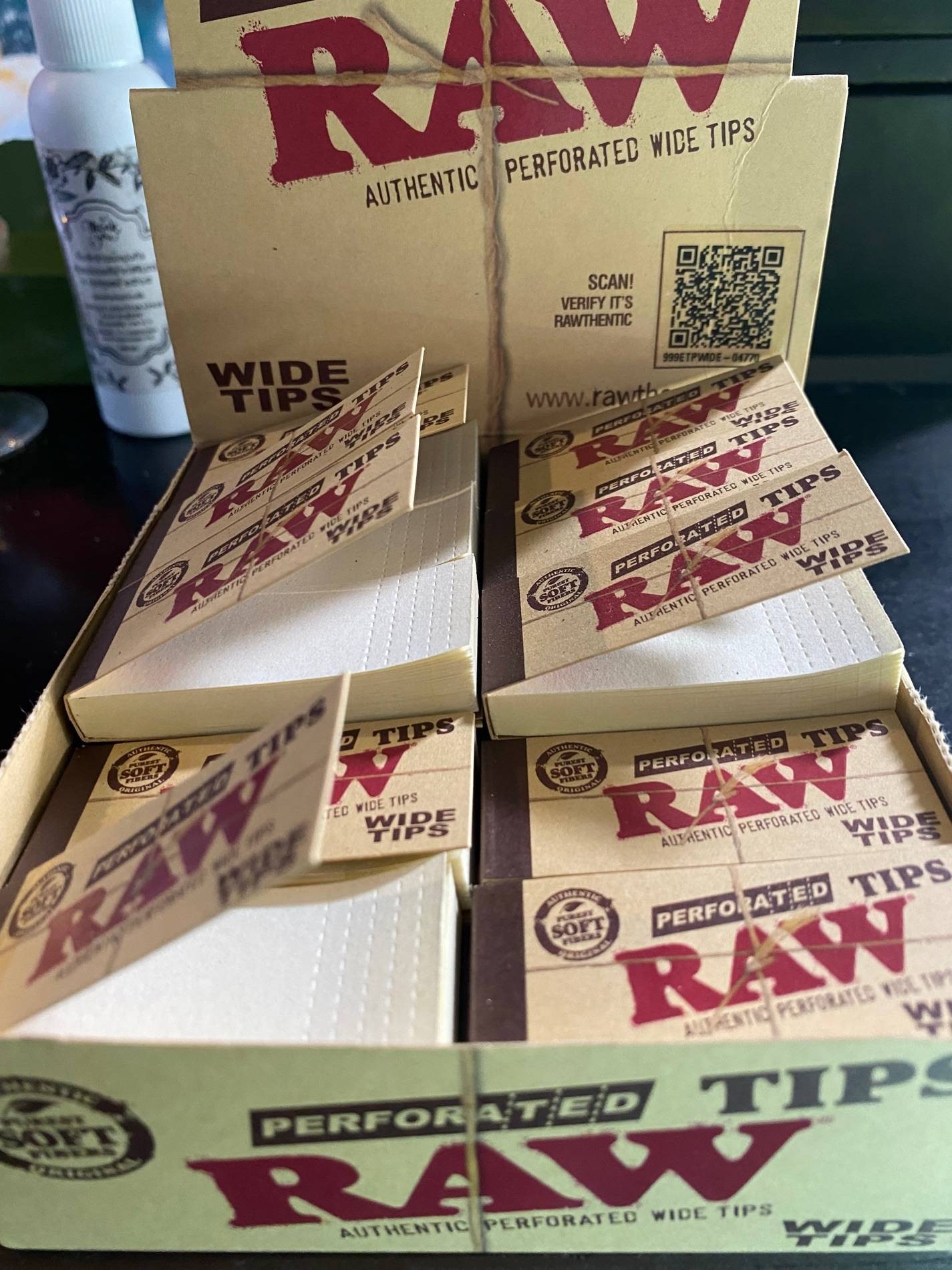 ร้าน SHEWEED (ชีวีด) ชีวิด อนุเสาวรีย์ชัย