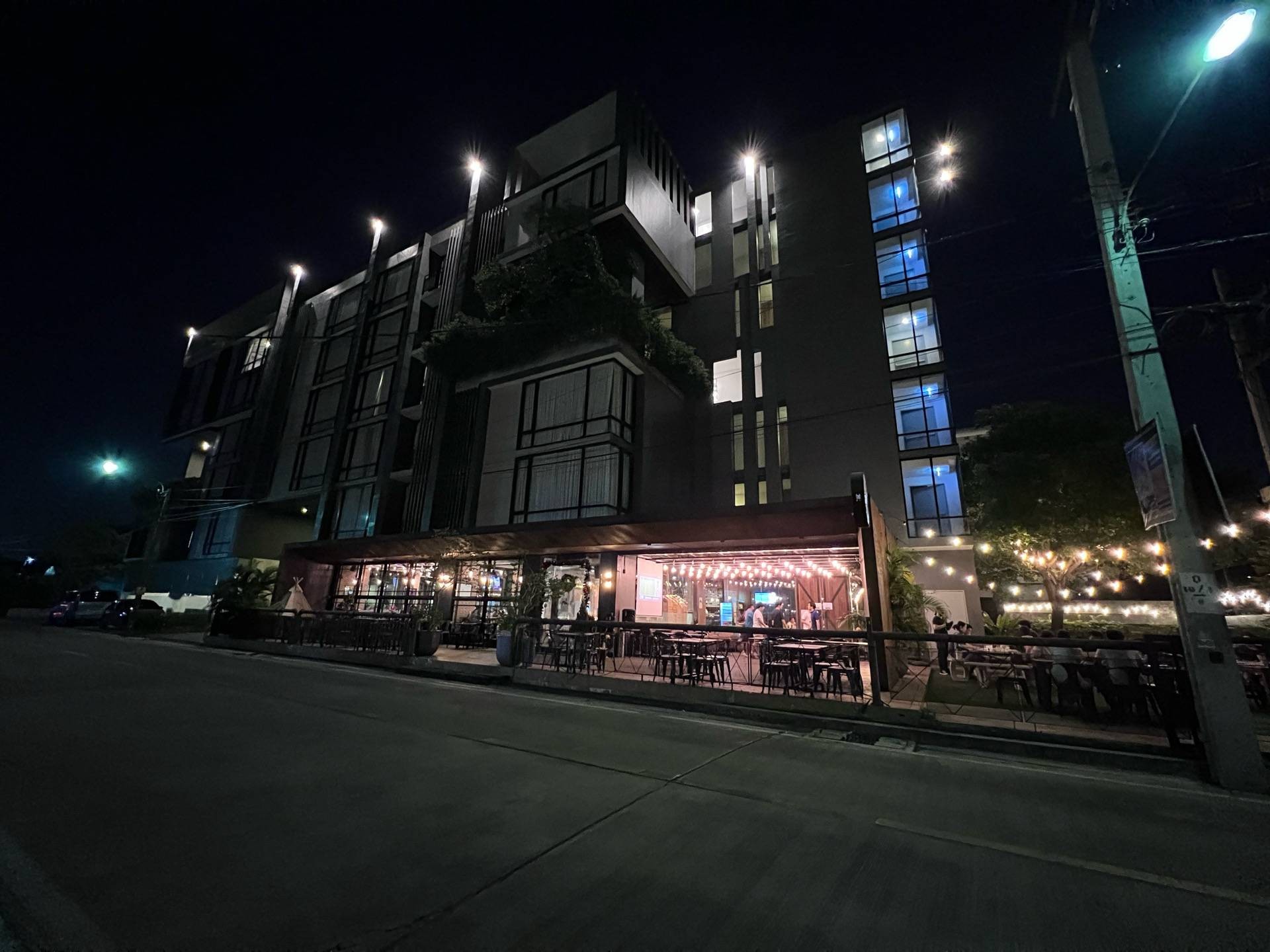 รูป Daddy G's Smoke & Brew
