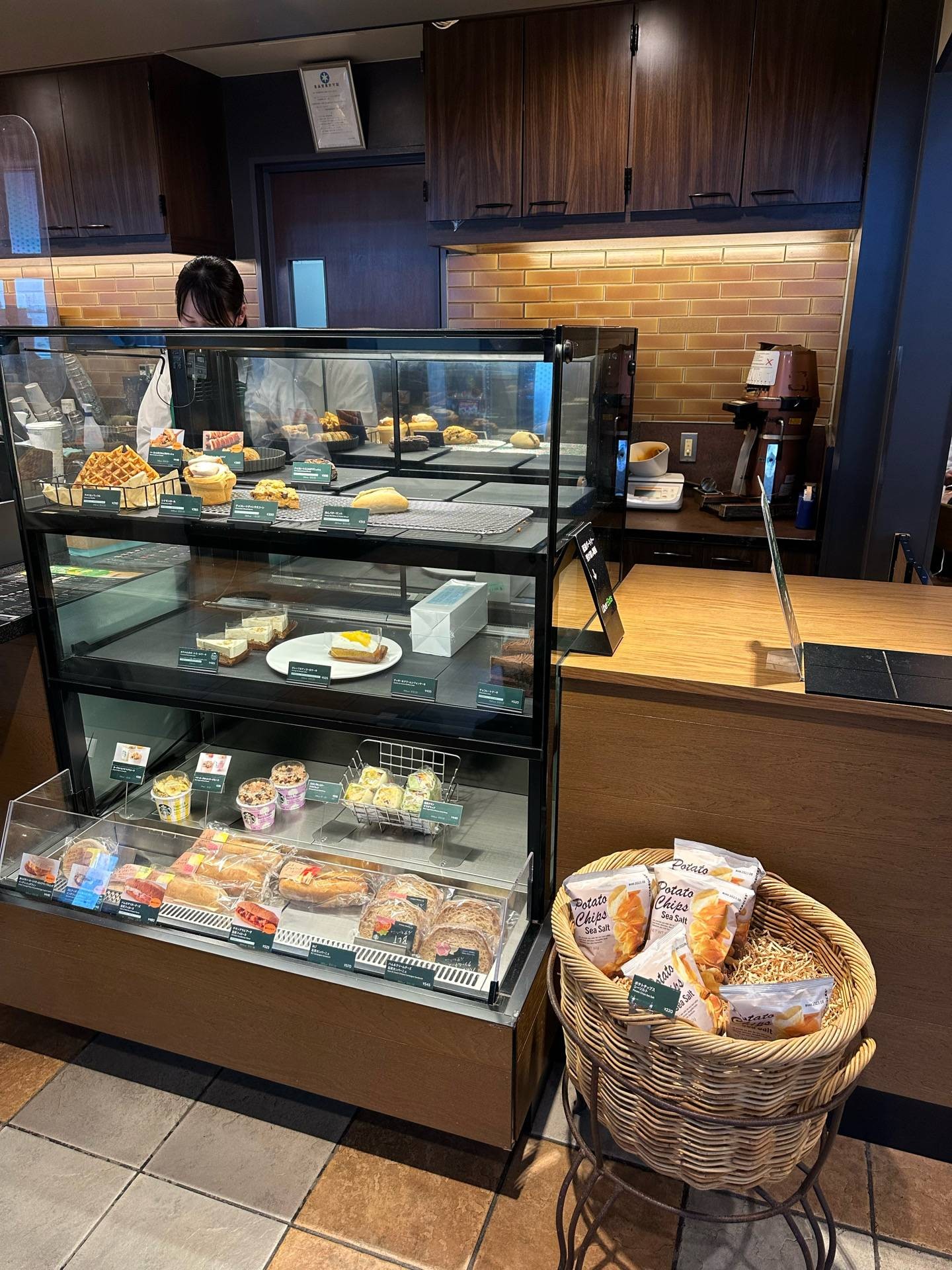 รีวิว Starbucks Aeon mall narita - ลองเมนูเมล่อนญี่ปุ่น