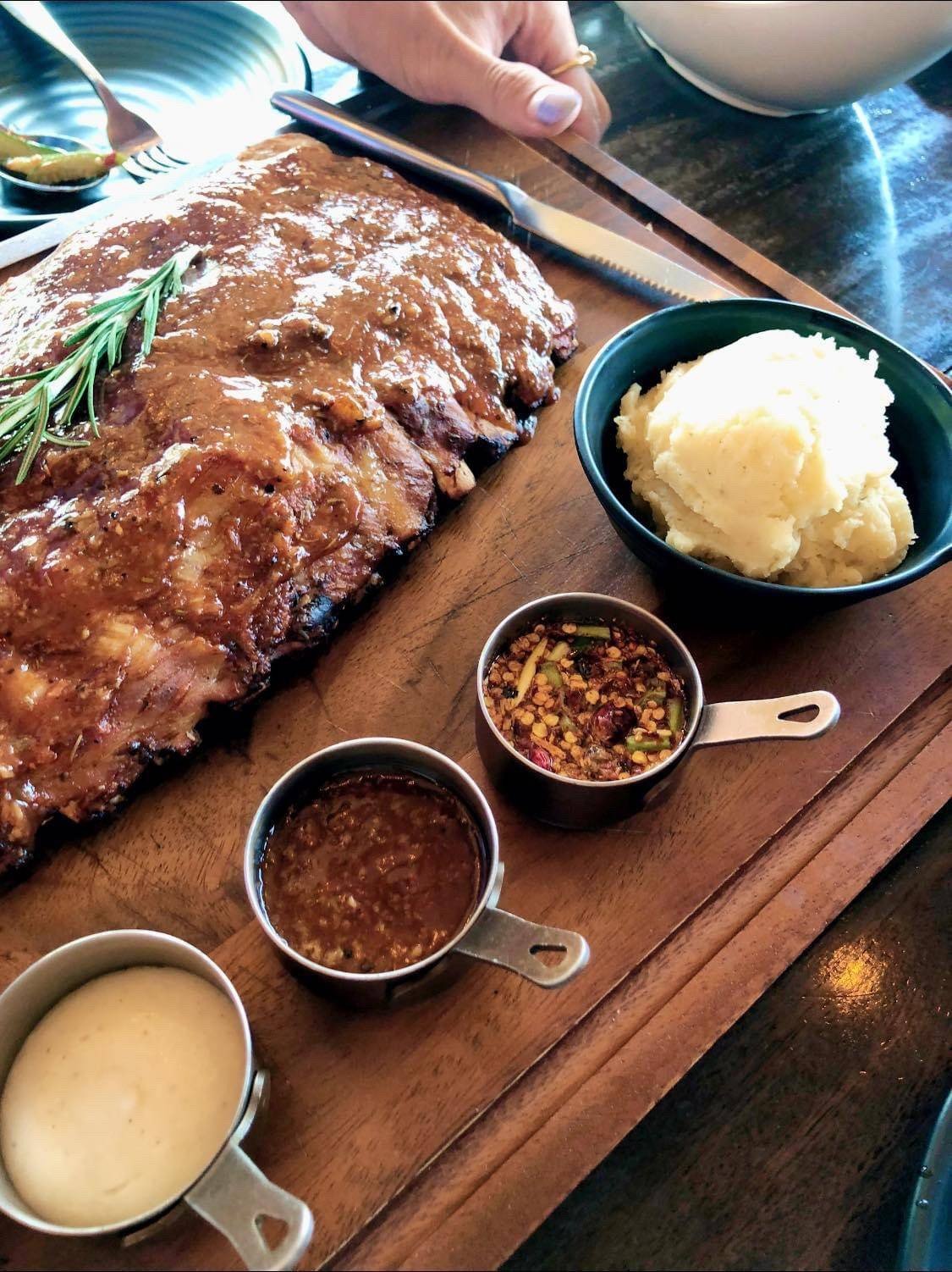 รูป 3 Mermaids Cafe & Restaurant