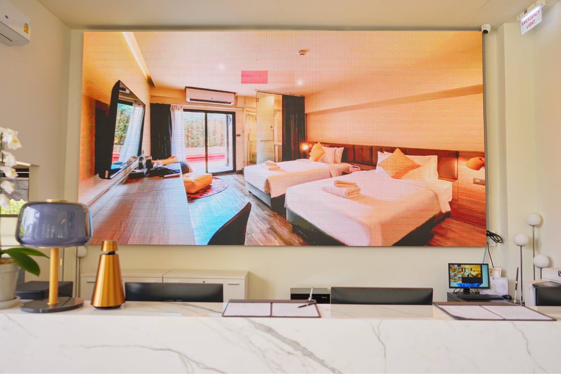 รูป The Iconic Hotel Ari - Jatujak