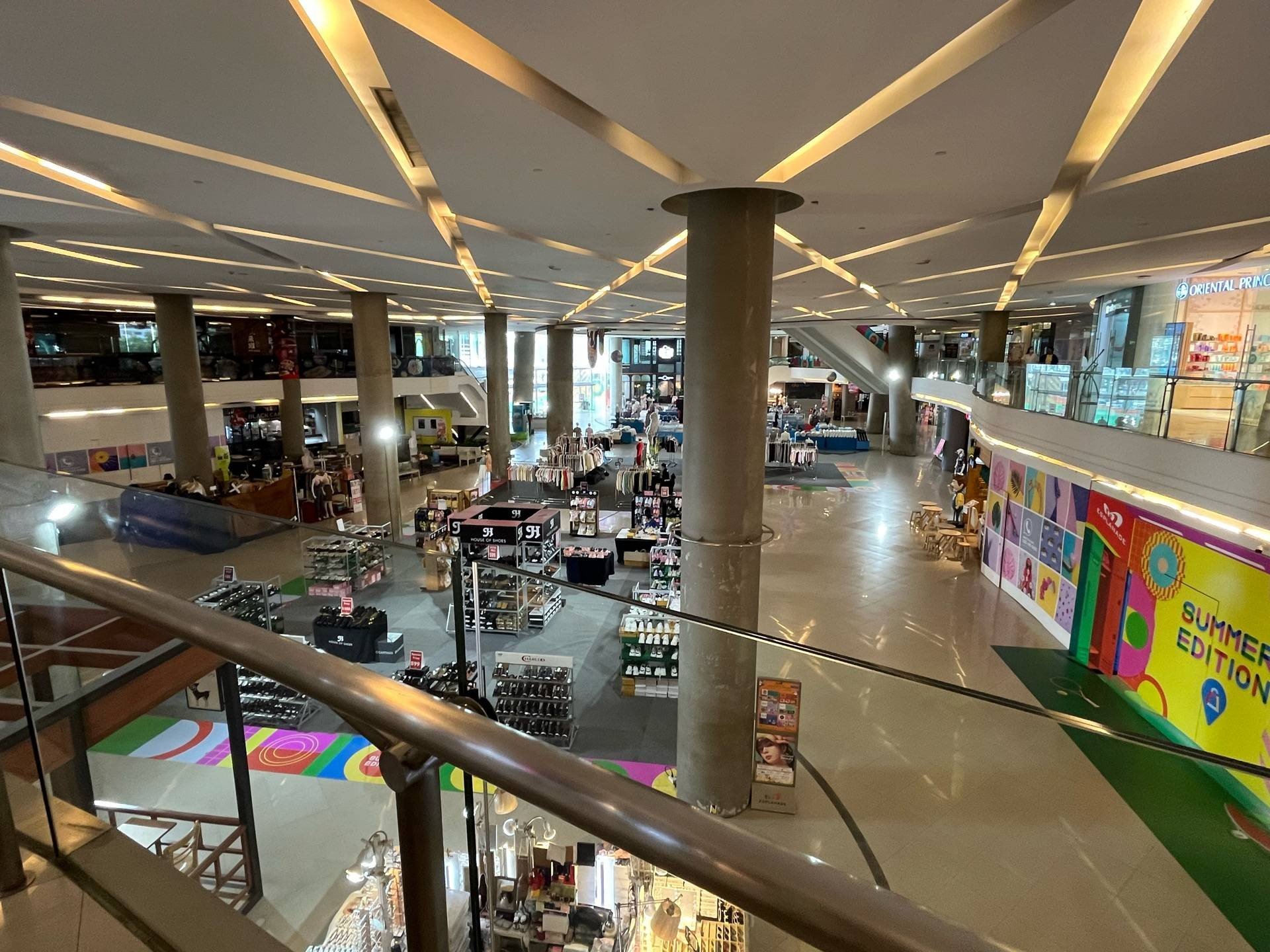 Esplanade Ratchadapisek (เอสพลานาด รัชดา) - รีวิวสถานที่ท่องเที่ยว