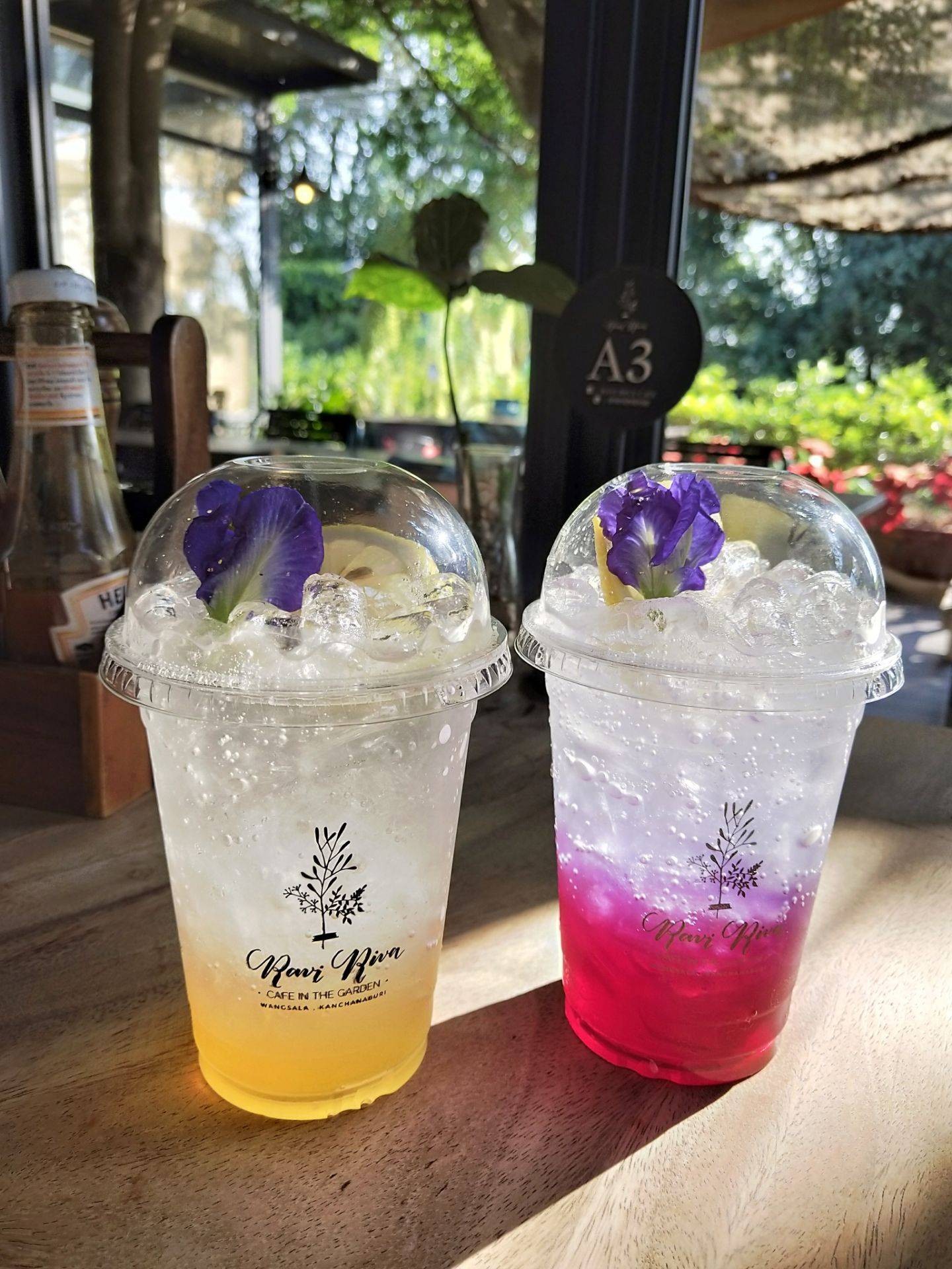 รูป RAVI RIVA CAFE