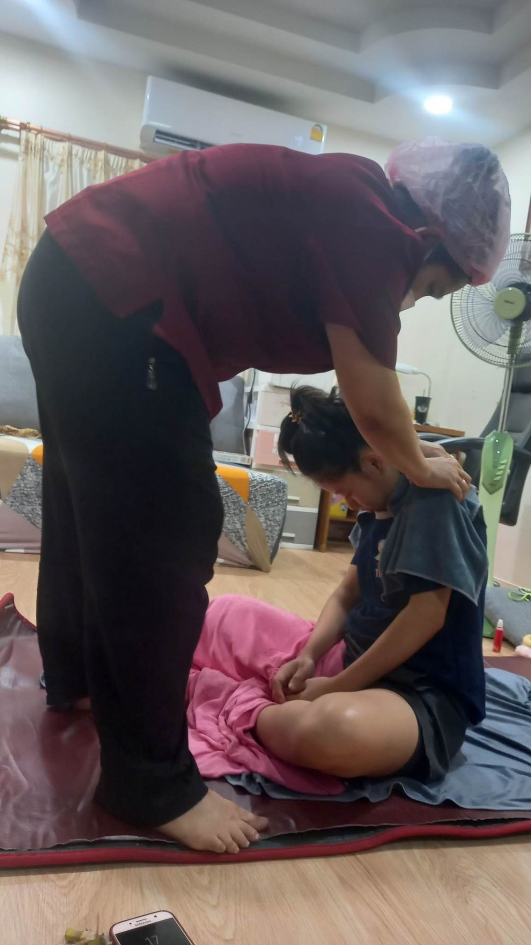 รีวิว หมอนวดบ้าน Home Masseuse ขอนแก่น - จองคิวหมอนวดไว้ล่วงหน้า 3วัน กว่าจะได้นวดกัน คิวแน่นมาก ...