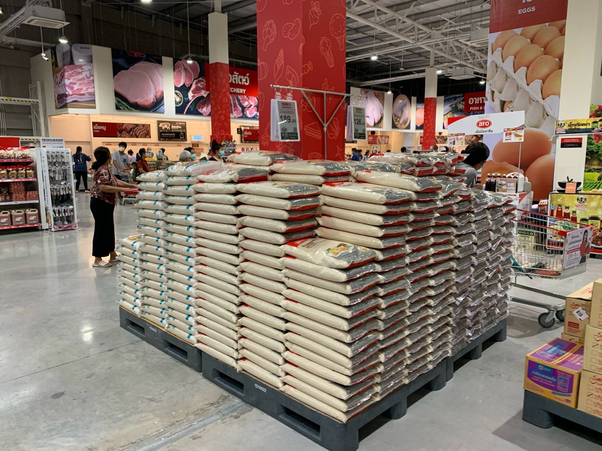 รูป Makro Food Service เทพรักษ์