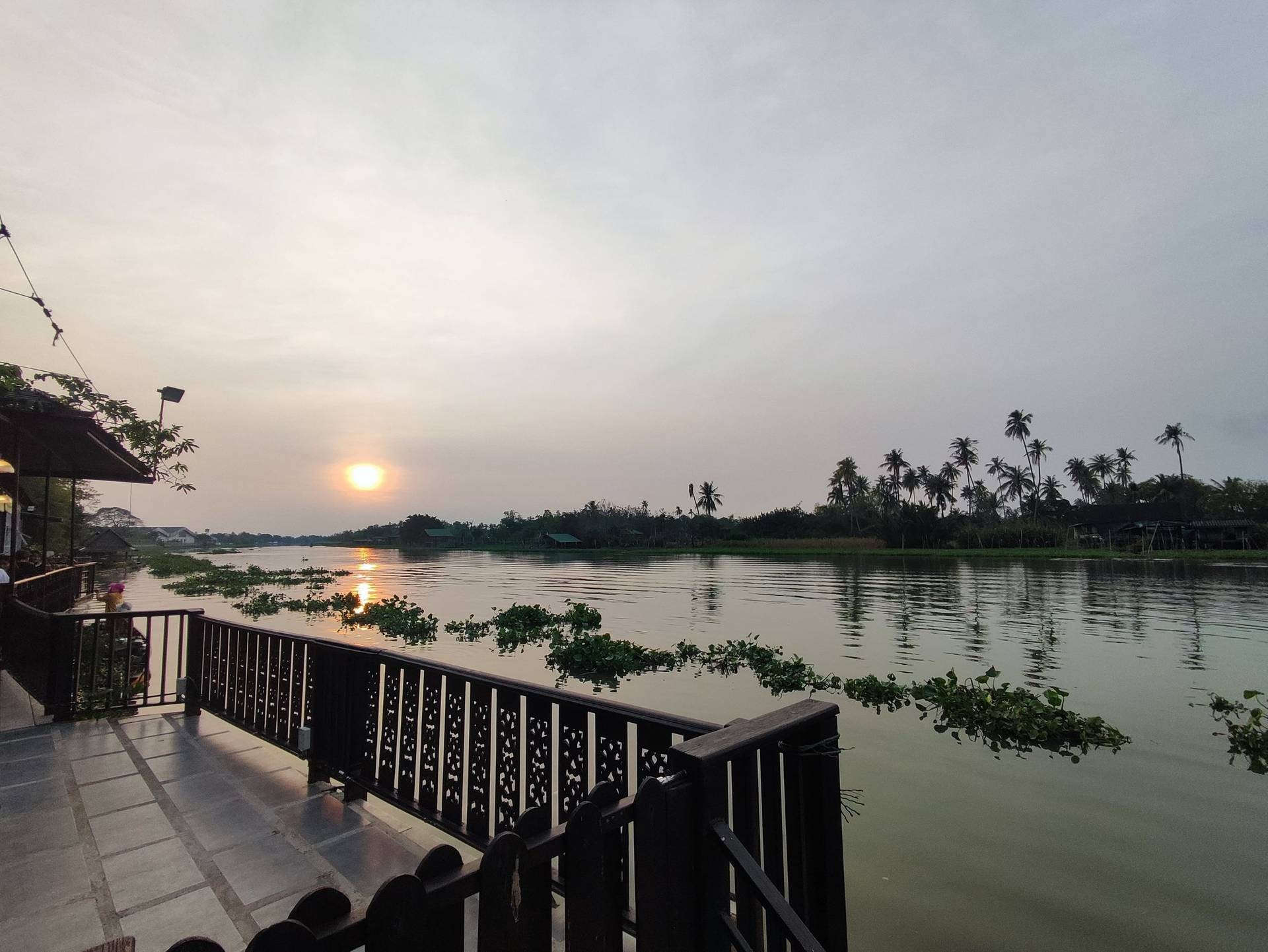 รูป เรือนน้ำอลิษา