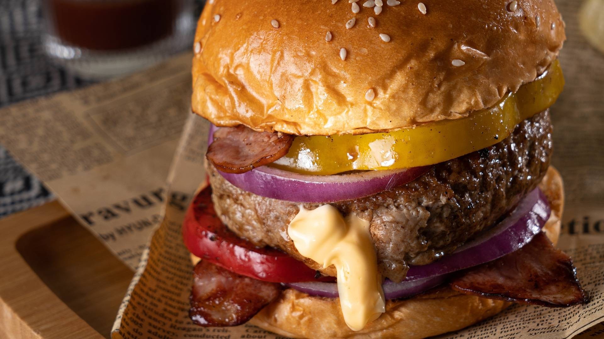 RED BURGER - สั่งอาหารเดลิเวอรี | Wongnai x LINE MAN