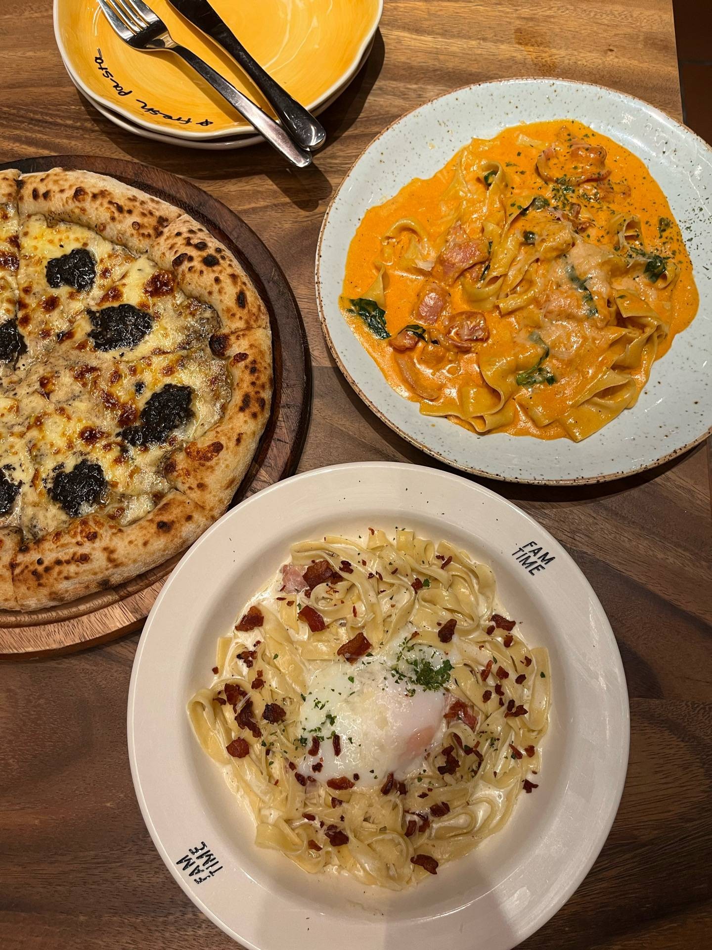 รีวิว Fam Time สยาม - Fam Time Homemade Steak & Fresh Pasta 🍝🍕 ร้านอาหา ...