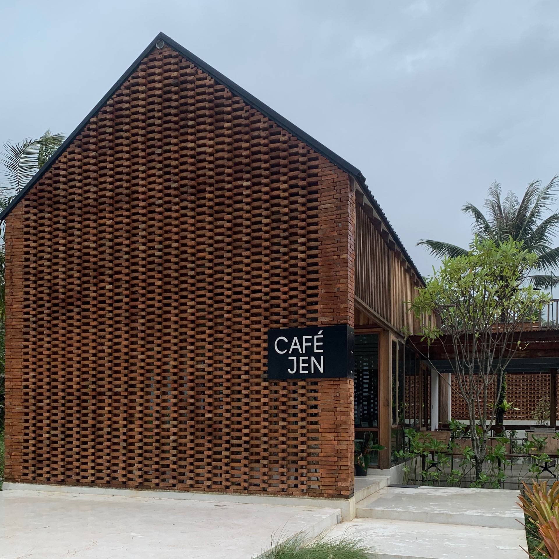 รีวิว Café JEN - คาเฟ่ริมทะเลบรรยากาศดี