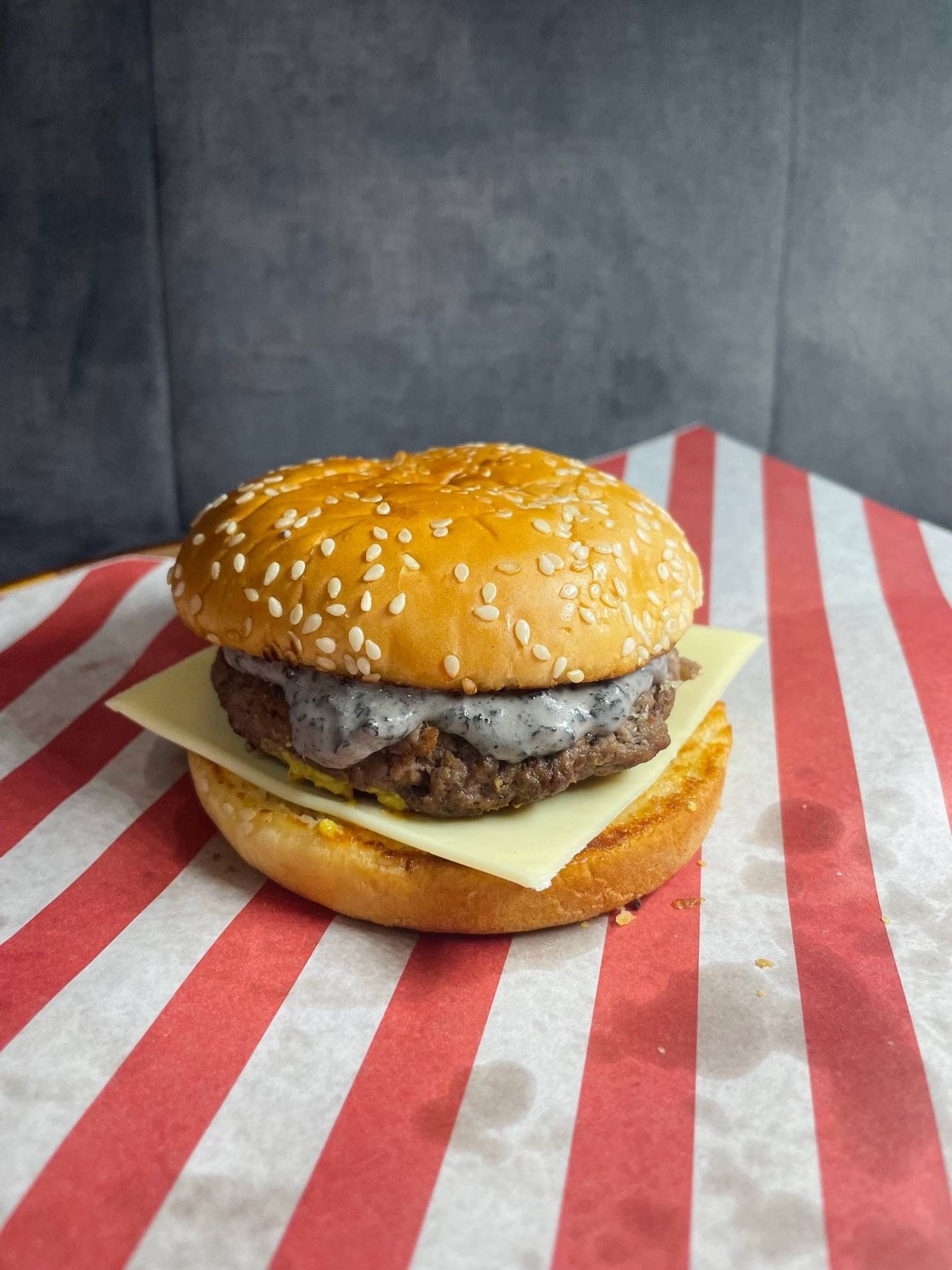 ร้าน Baby Rocket burger🚀 (เบอร์เกอร์ อยู่สุข) | รีวิวร้านอาหาร