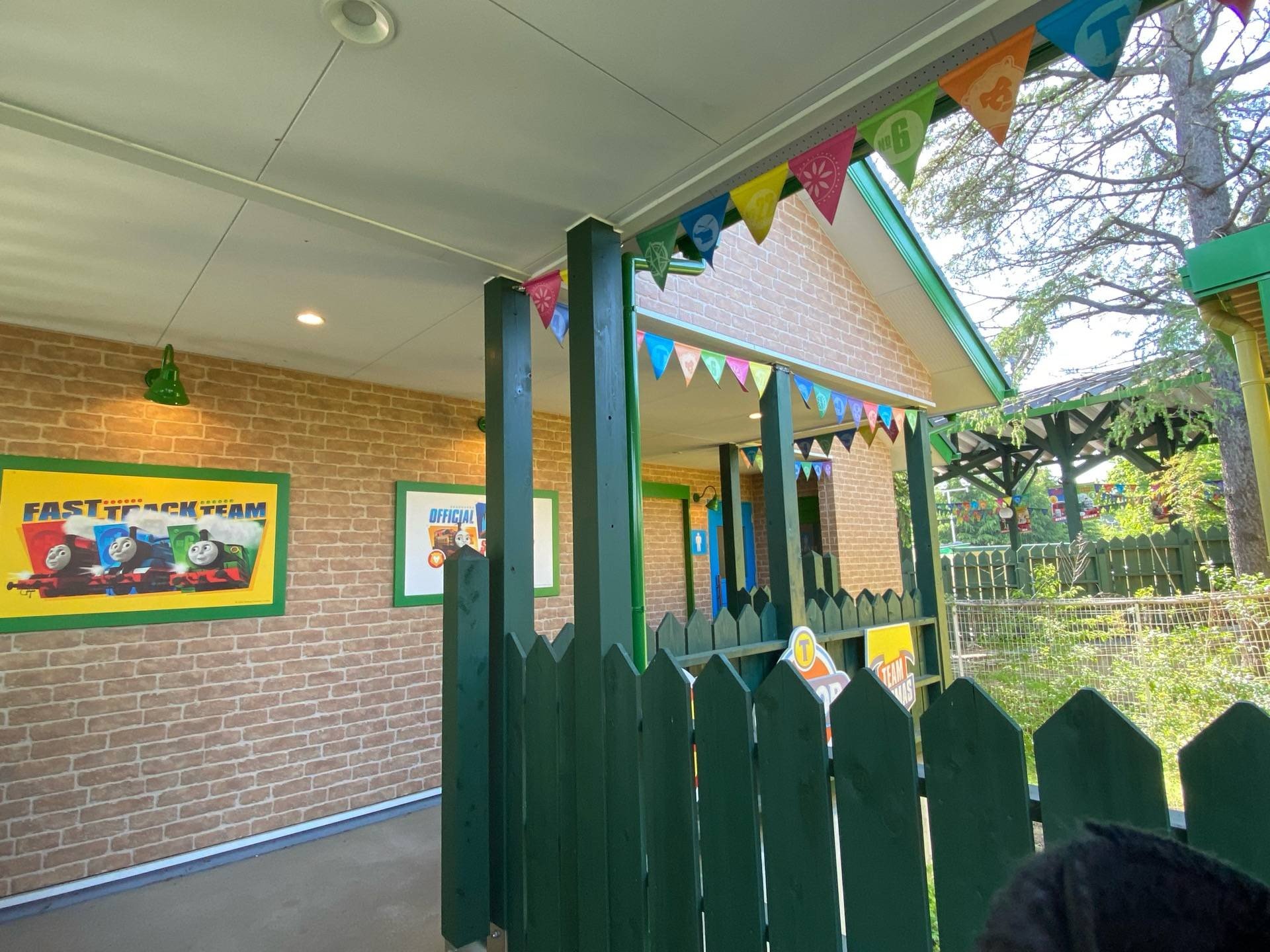 Fujikyu-Highland Station - รีวิวสถานที่ท่องเที่ยว