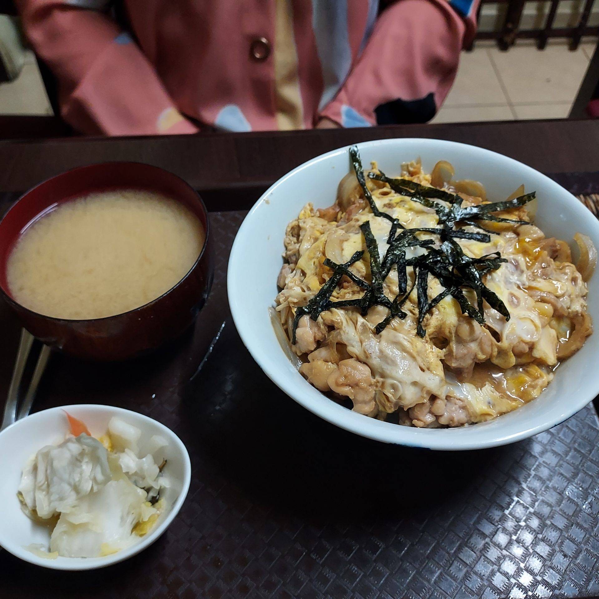 รีวิว Tonsei Japanese Restaurant - ร้านอาหารญีปุ่นรสถูกปากราคากันเองค่ะ
