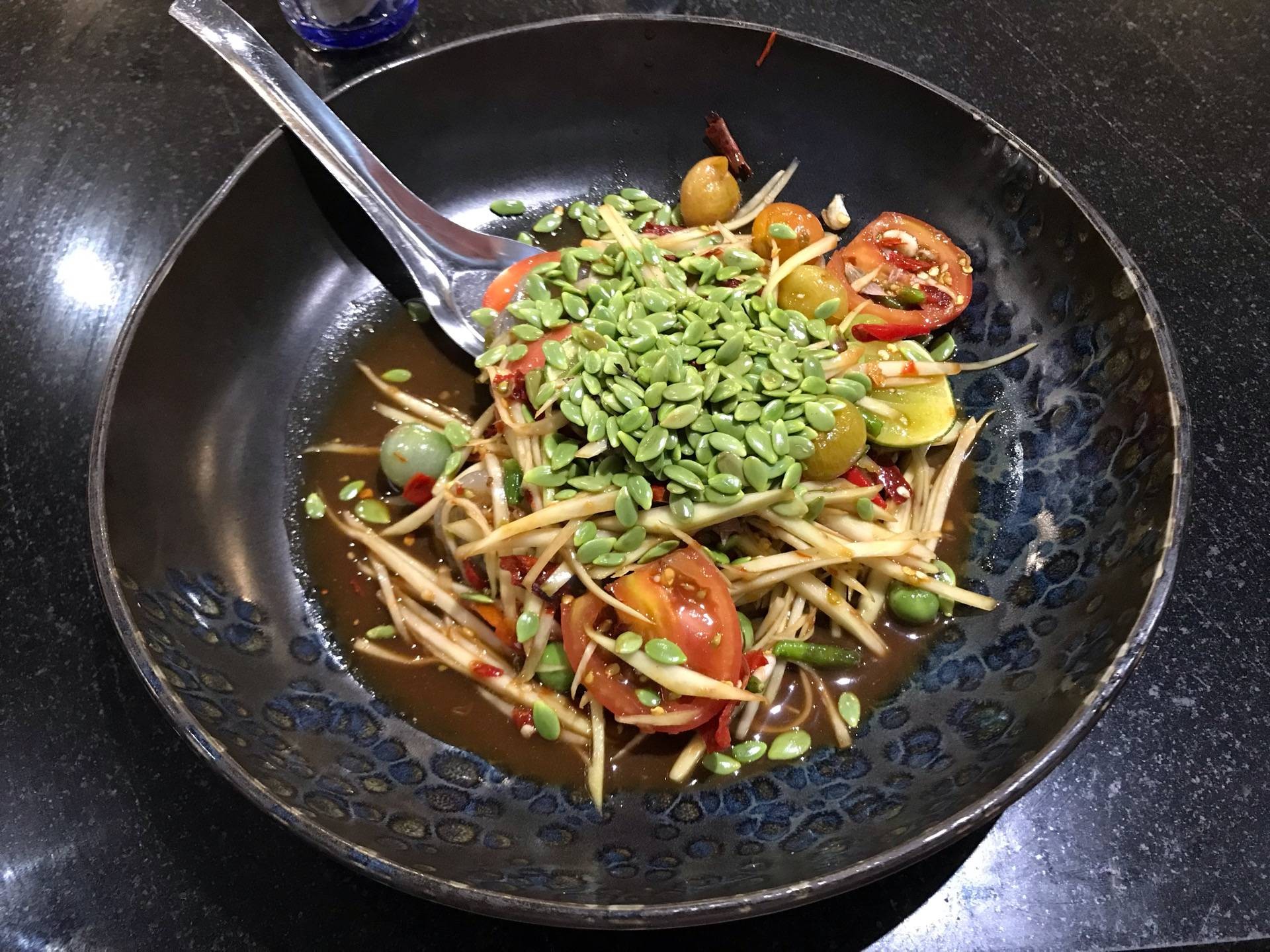 รีวิว Phed Phed Bistro อยู่ในโครงการ the circle ราชพฤกษ์ - อาหารรสจัด ...
