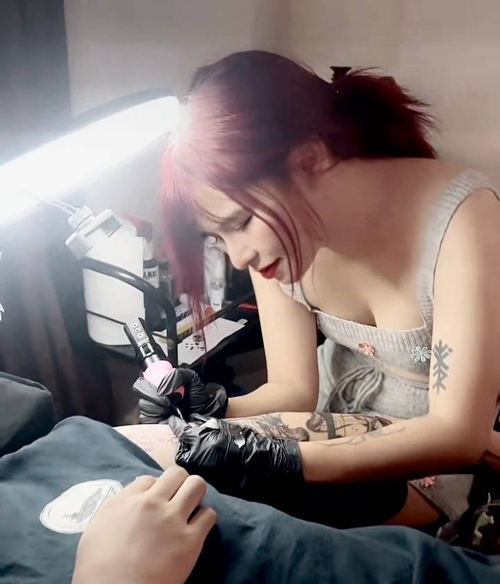 รีวิว luxury blink tattoo - ฝากเนื้อฝากตัวด้วยนะคะ