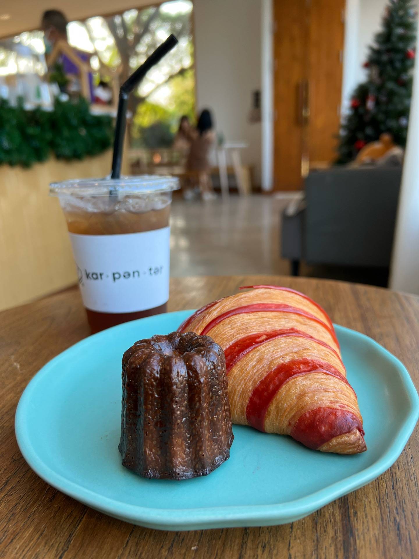 รีวิว Karpenter Cafe & Bake - คาเฟ่วิวสวน บรรยากาศดี ขนมอร่อยในลำปาง