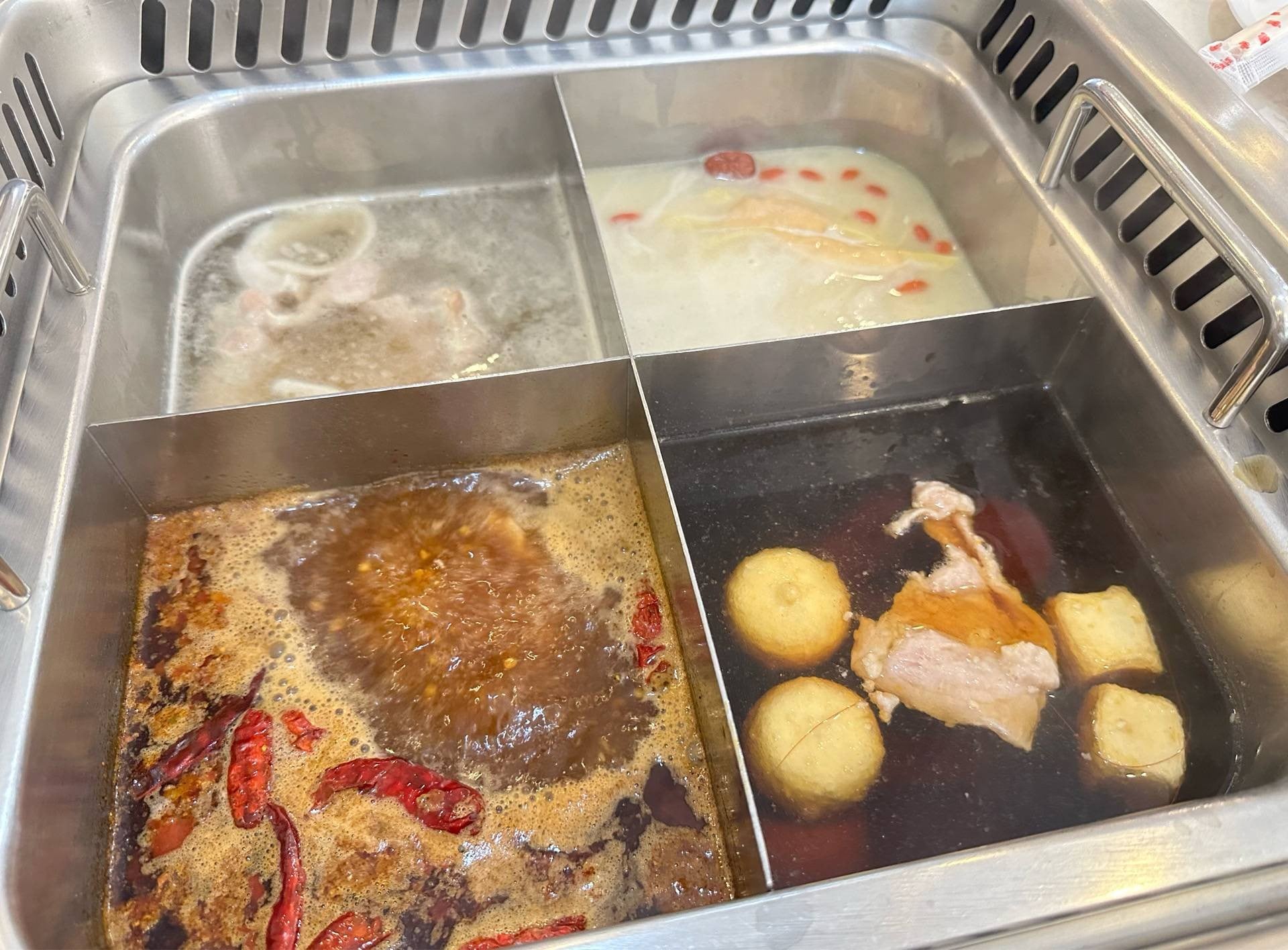 รีวิว สุกี้มอลล์ Suki Mall - สุกี้สไตล์จีน หมาล่าอร่อย ชอบน้ำจิ้มสไตล์ ...