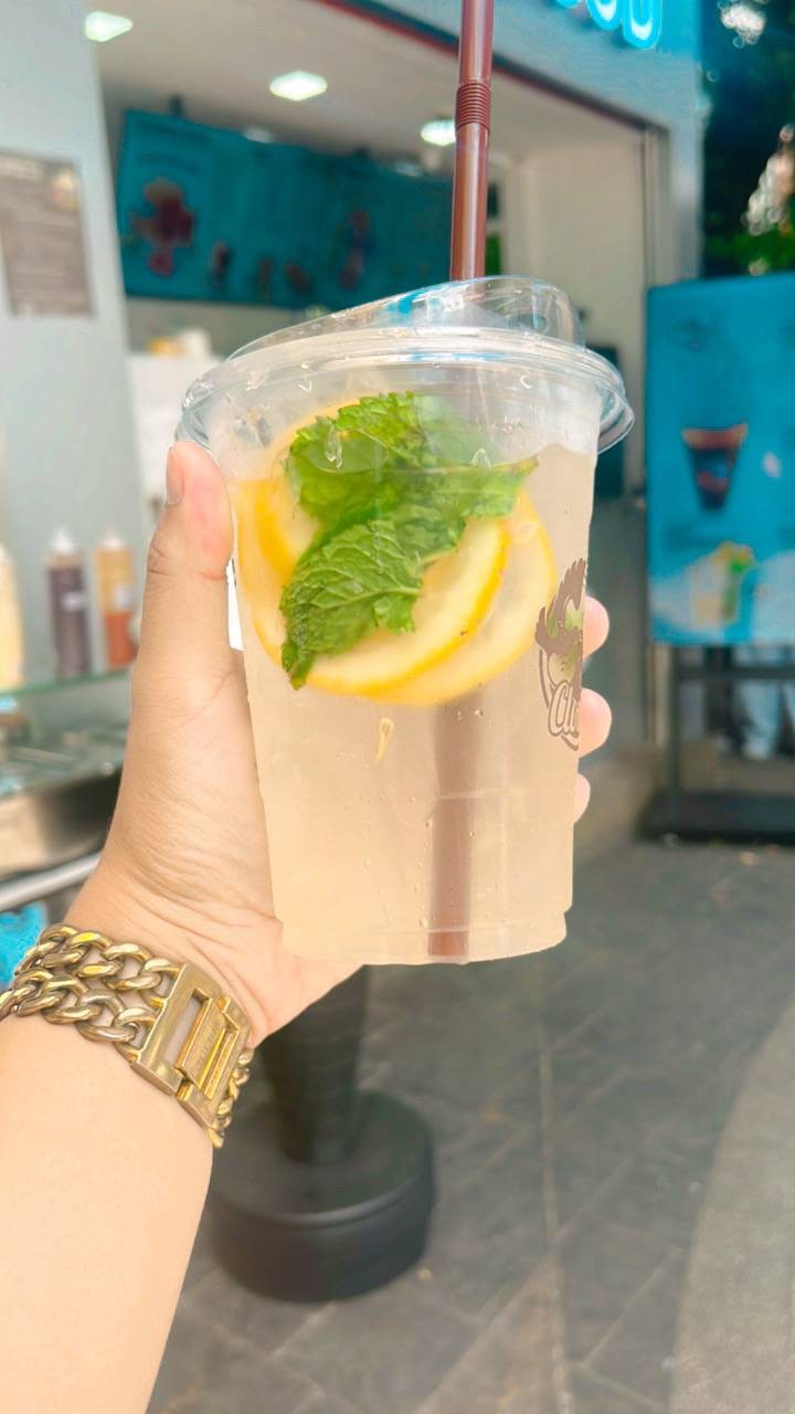 รีวิว Cafe Cloud VCอนุสาวรีย์ - อร่อยจริงบอกต่อ