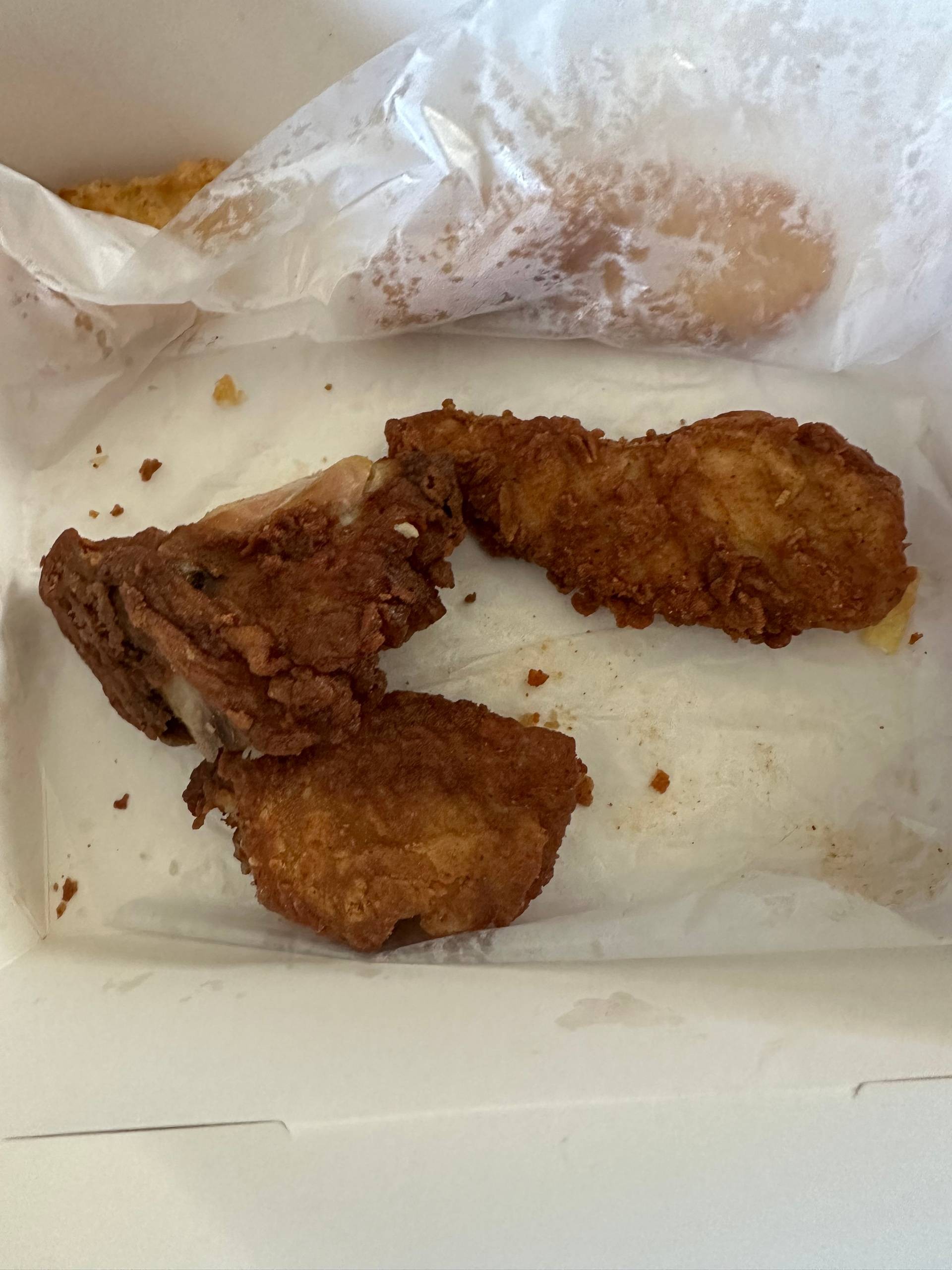 รีวิว KFC PTT Station สวนหลวง-พุทธสาคร - ไก่ดำมากครับ