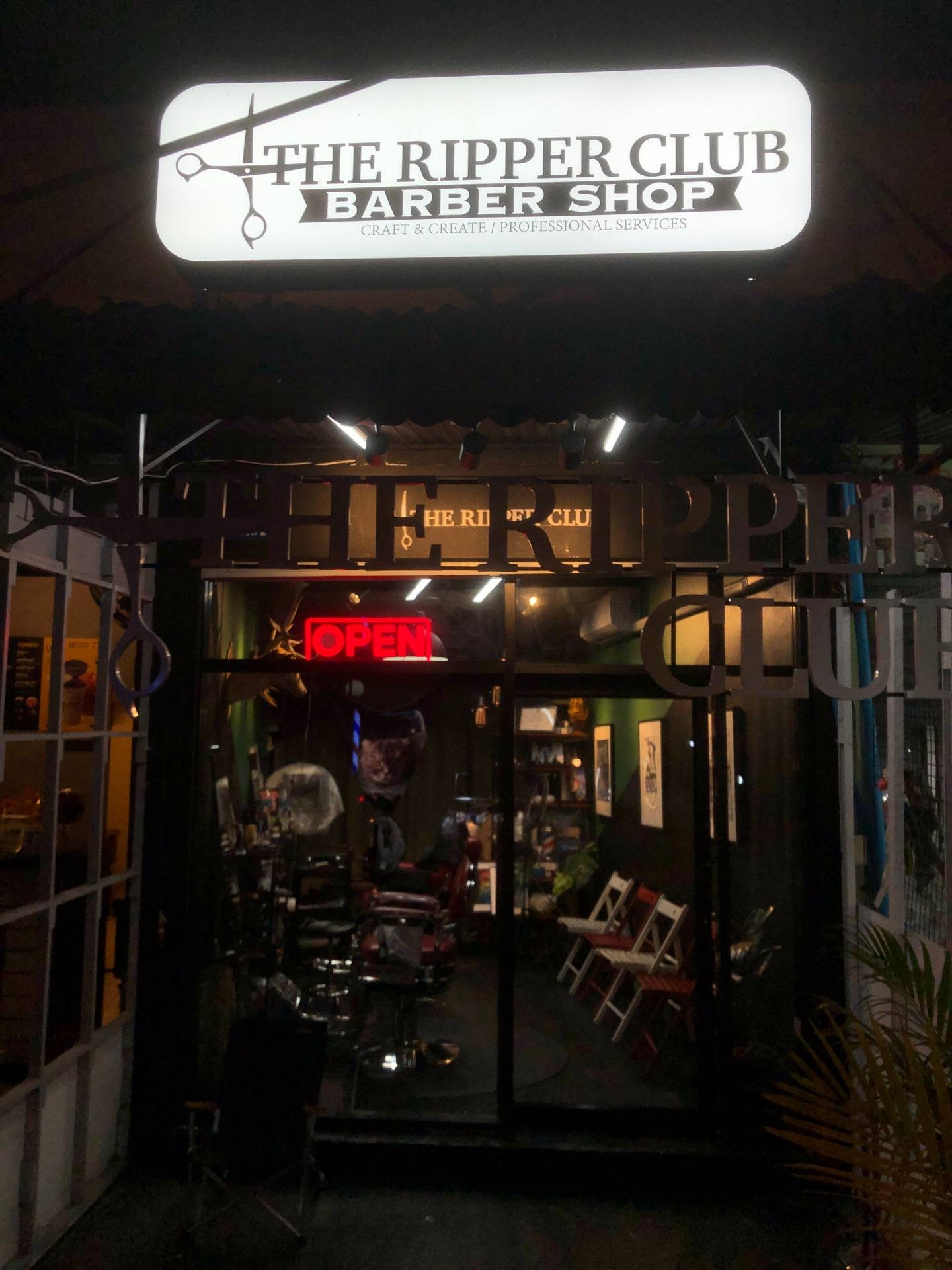 รีวิว THE RIPPER CLUB - ร้านสวยตัดผมบริการดีมาก