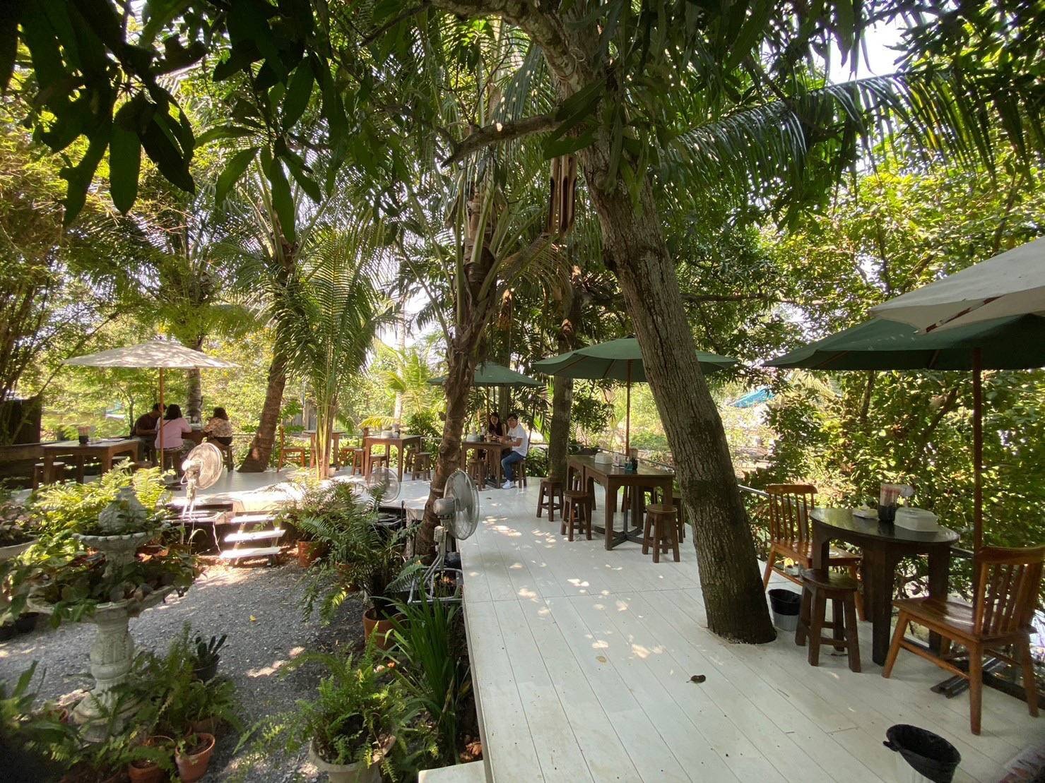 รูป รสเด็ด การ์เด้น (Rosded Garden)