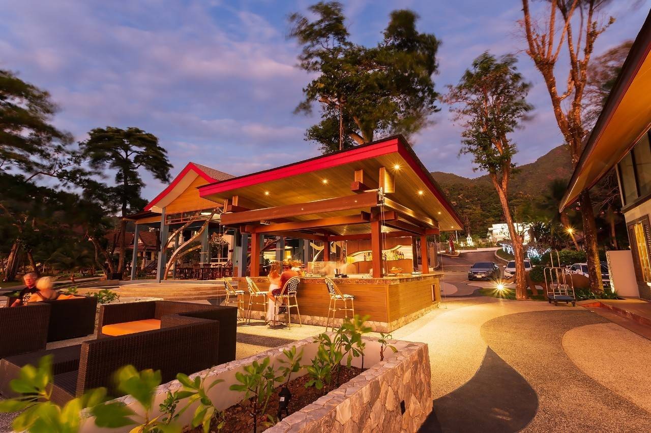 ร้าน Sunset Bar & Restaurant By Grand View Group | รีวิวร้านอาหาร