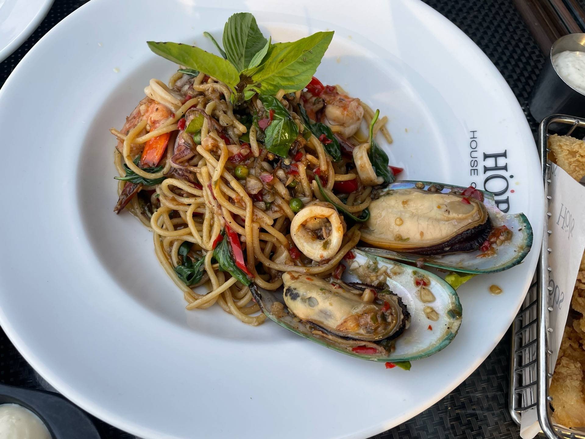 รูป HOBS ICONSIAM