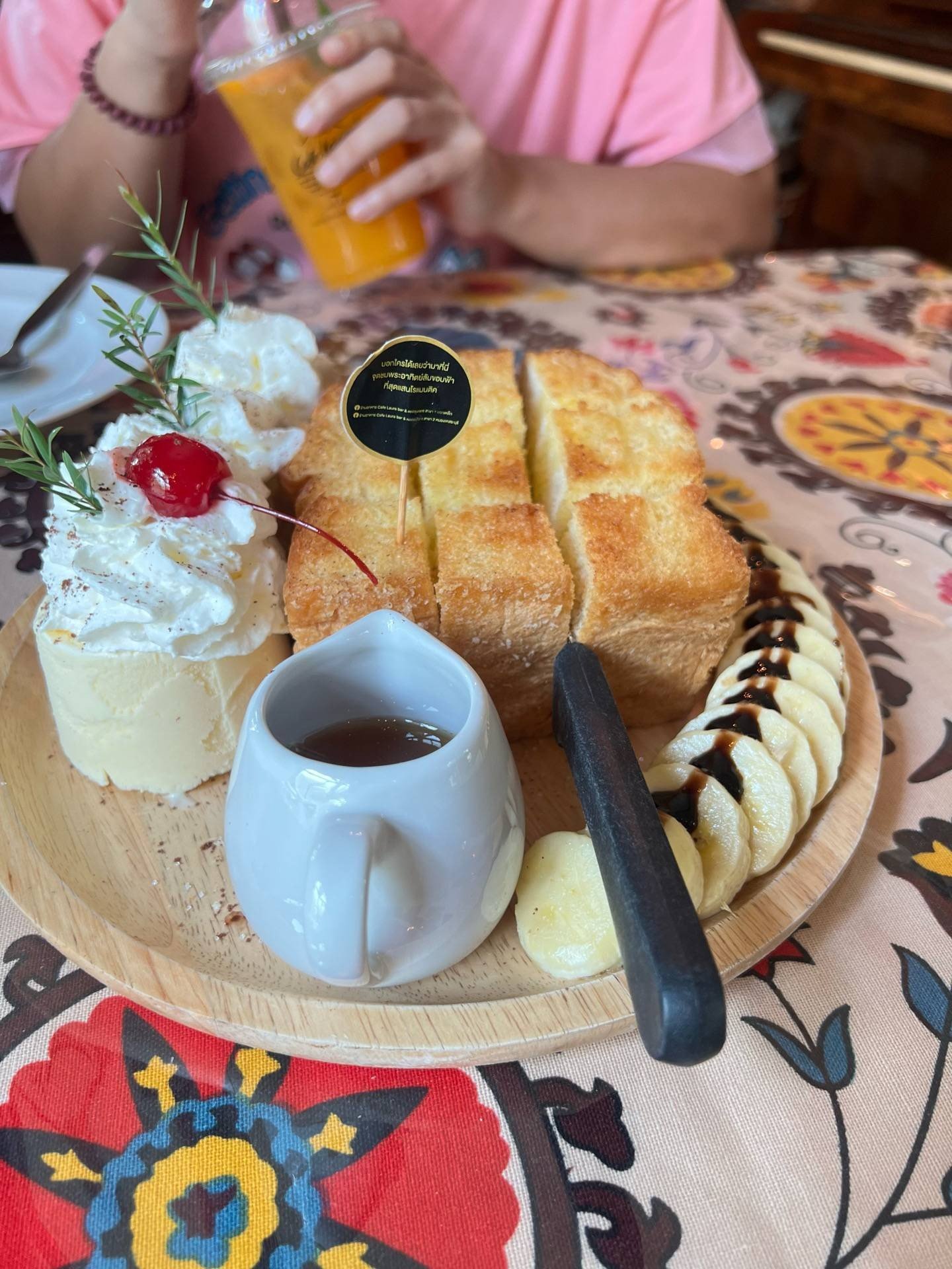 รีวิว Cafe Laura Bar & Restaurant หนองแค - บรรยากาศดี อาการอร่อย แนะนำ ...