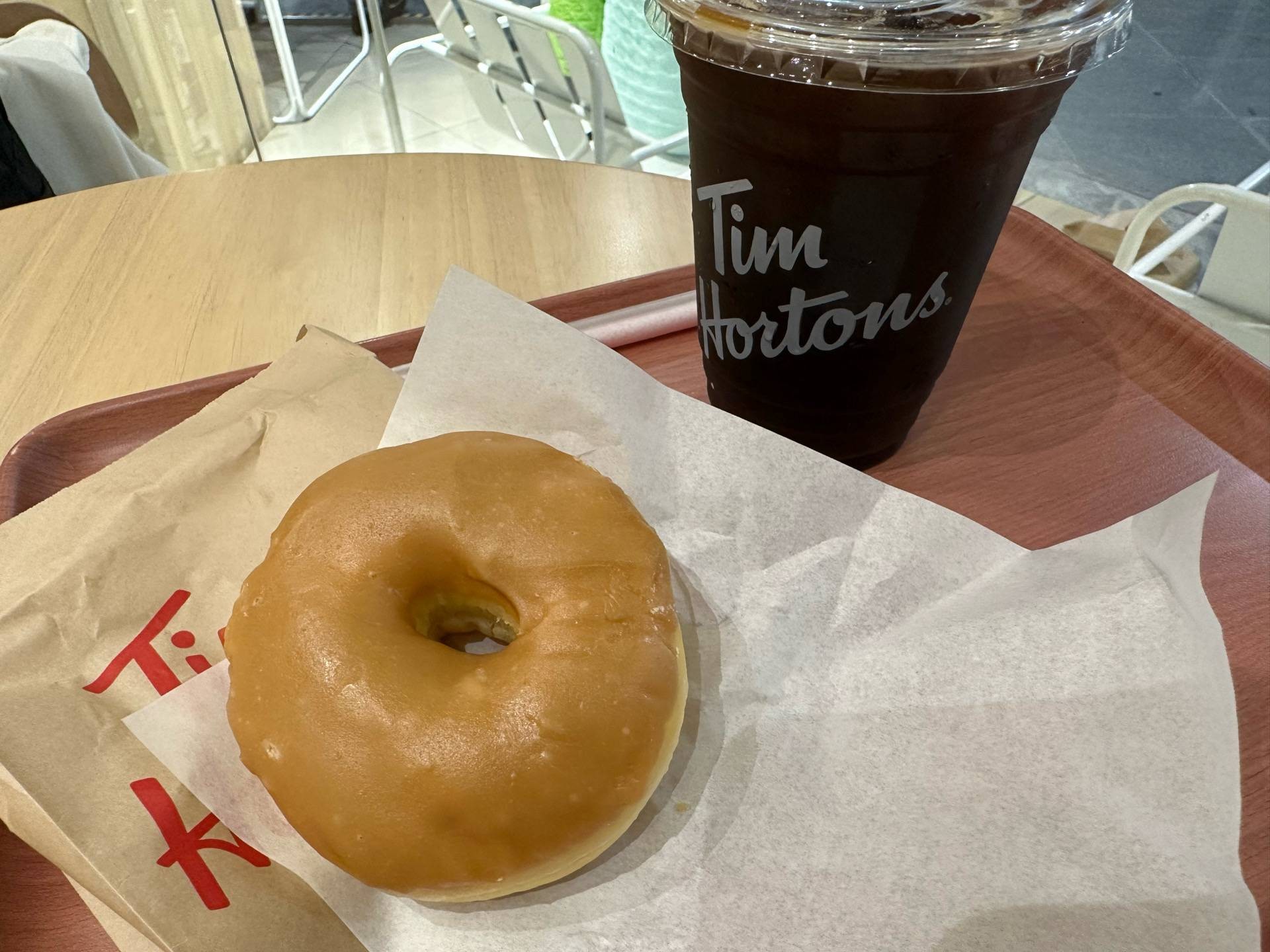 รีวิว Tim Hortons มาบุญครอง - ร้านกาแฟดัง สาขา MBK