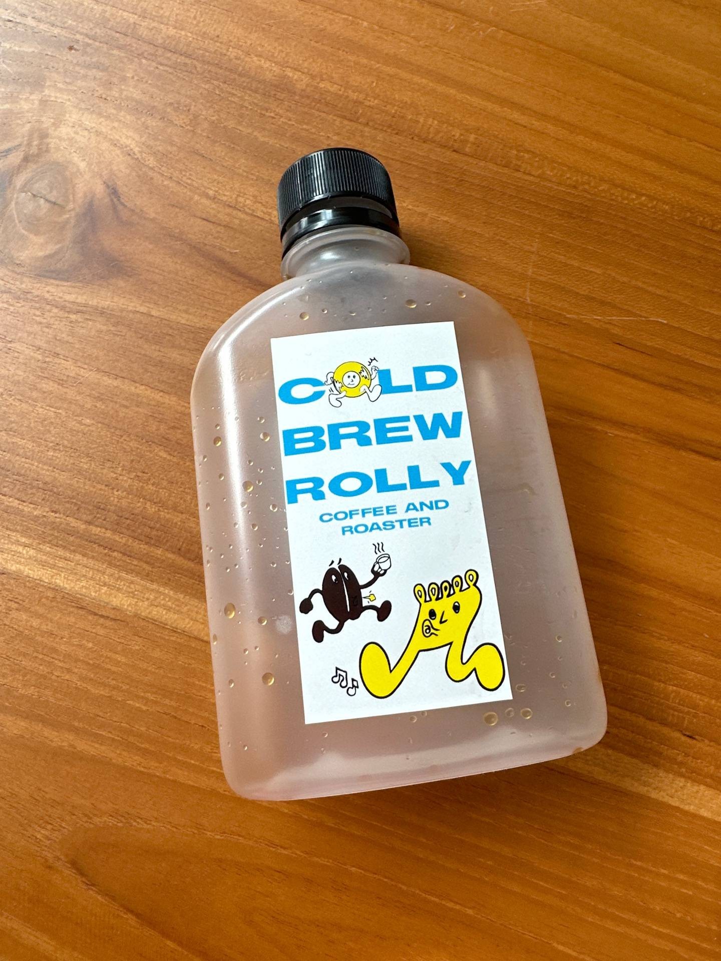 รีวิว Rolly and Friends BKK - Cold brew เม็ด rolly หอม สดชื่น ไม่ติดขม ...