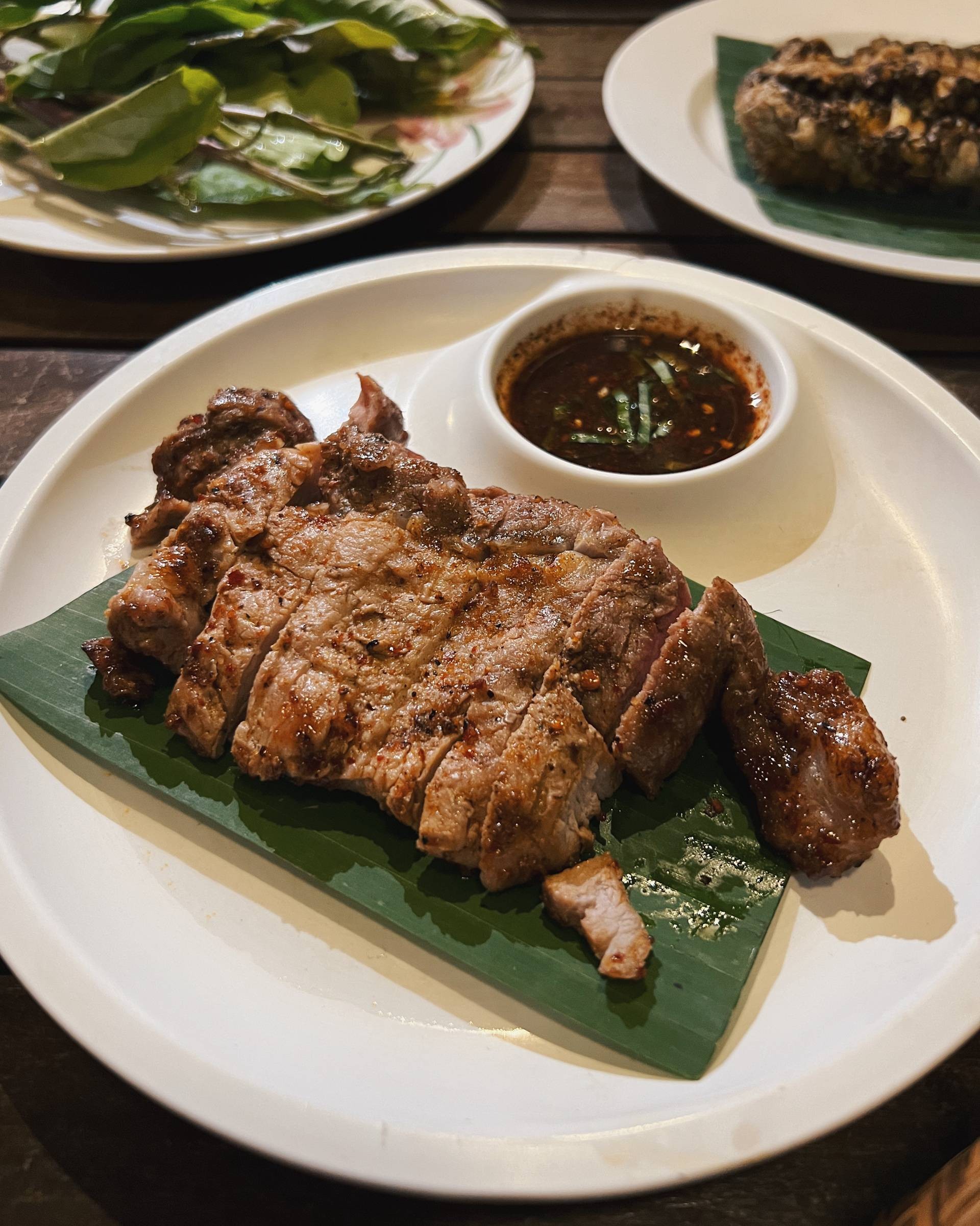 รูป ครกไม้ไทยลาว ลาดปลาเค้า